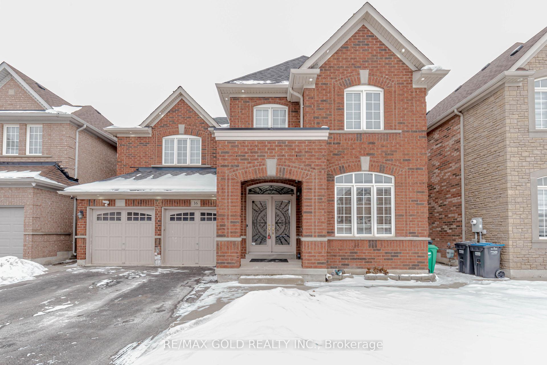 16 Treegrove Crescent, Brampton, ON L7A 3X8