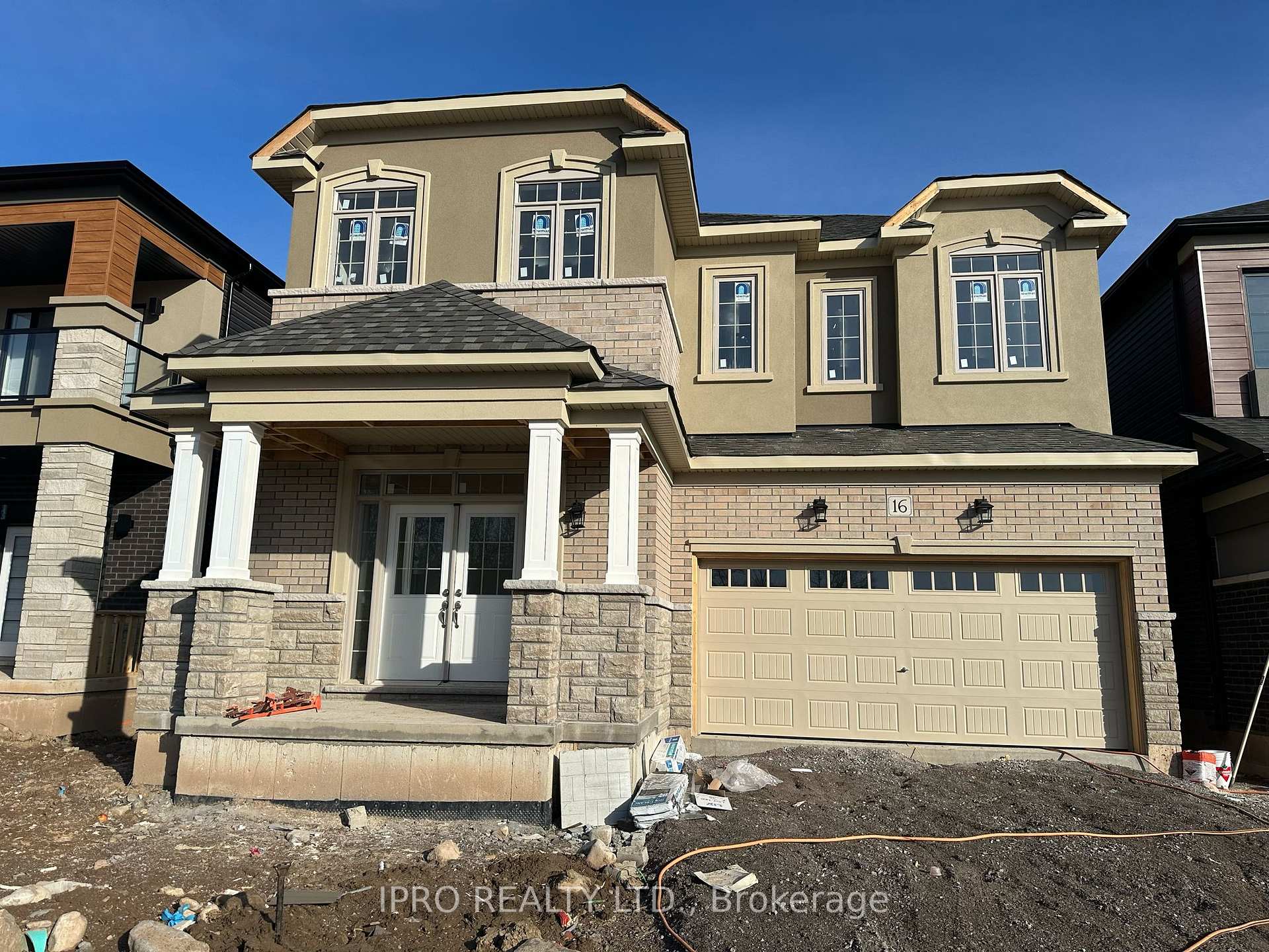 16 Waldron Street, Brantford, ON N3V 0B2