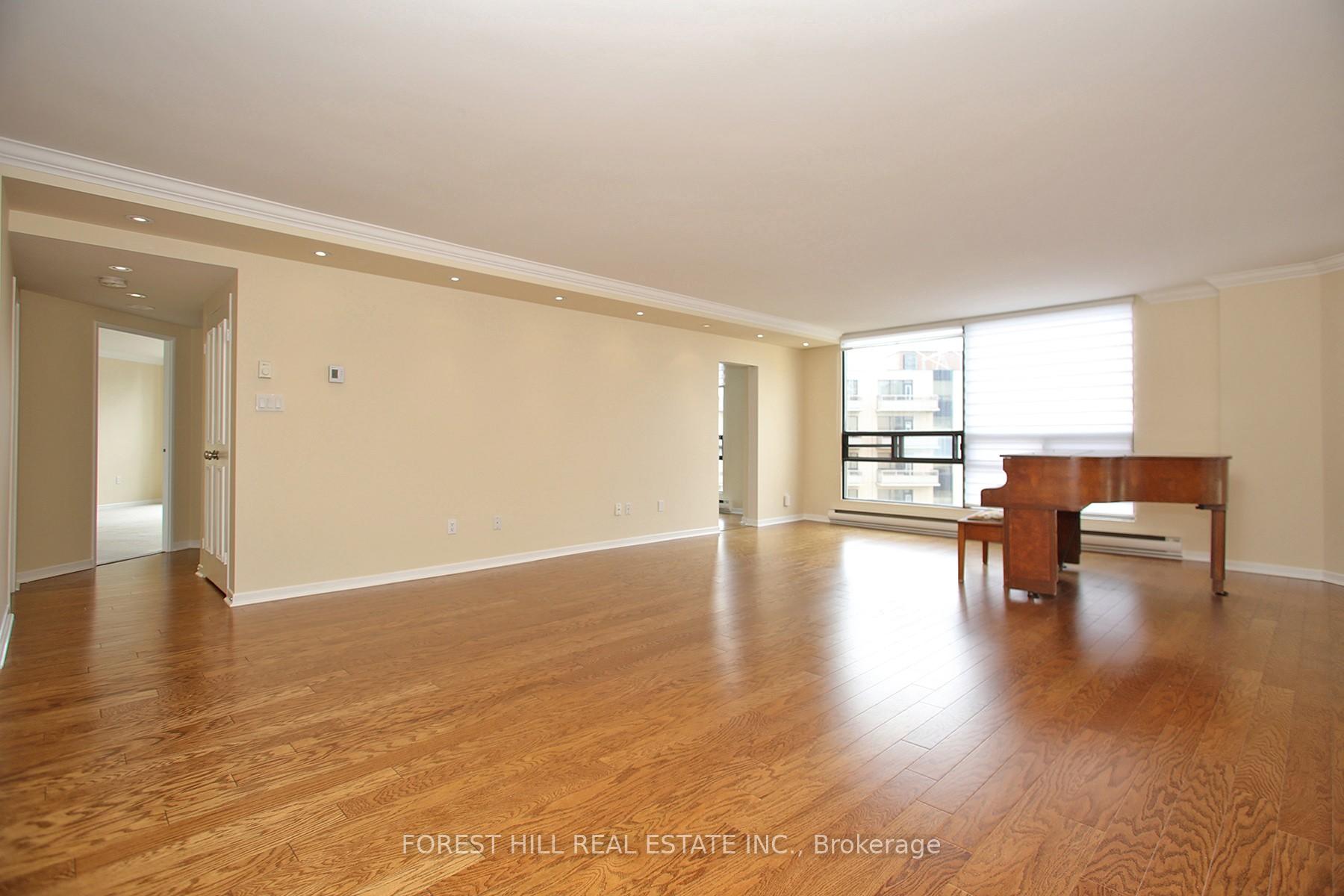 1601 - 240 Heath Street W, Toronto, ON M5P 3L5