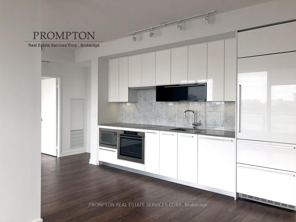 1602 - 117 Mcmahon Drive, Toronto, ON M2K 0E4