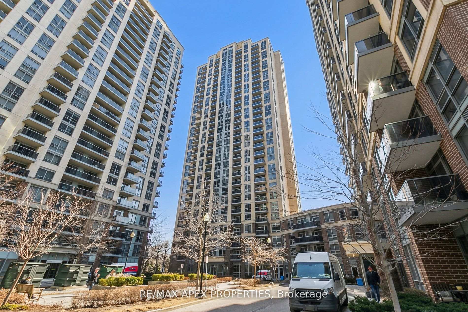 1602 - 3 Michael Power Place, Toronto, ON M9A 0A2