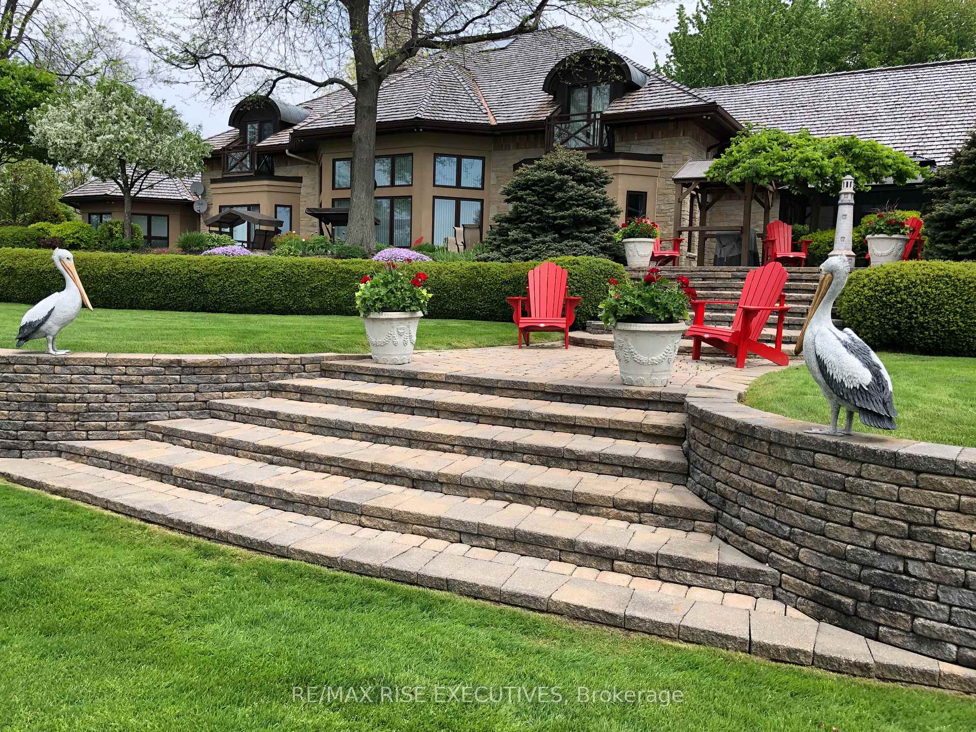 South Stormont Real Estate MLS® Listings & Houses For Sale