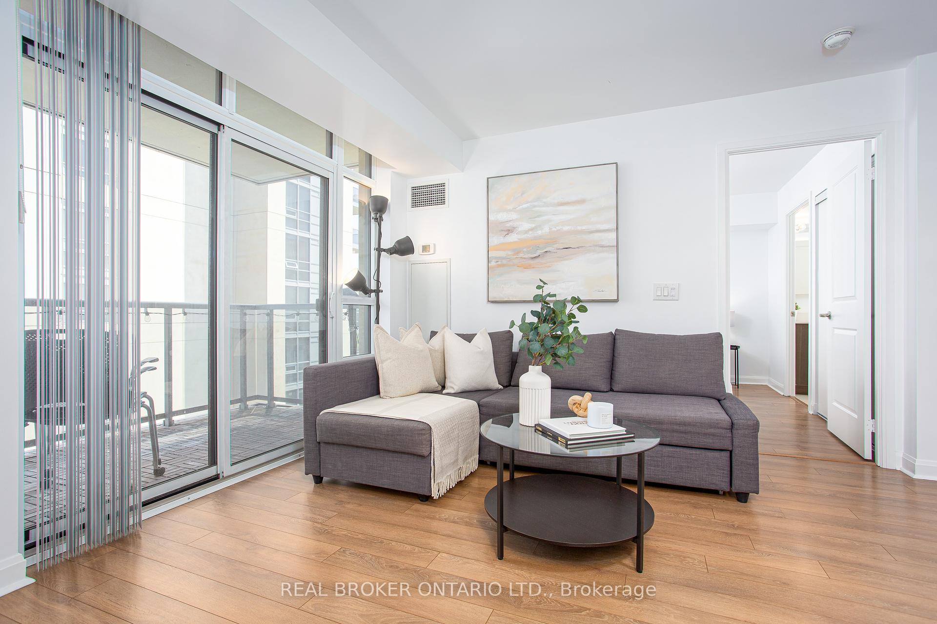 1603 - 1 Michael Power Place, Toronto, ON M9A 0A1