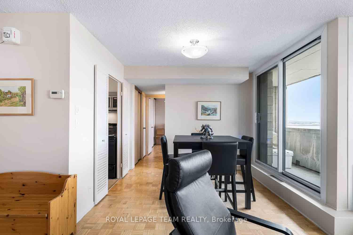 1603 - 265 Poulin Avenue, Britannia - Lincoln Heights and Area, ON K2B 7Y8