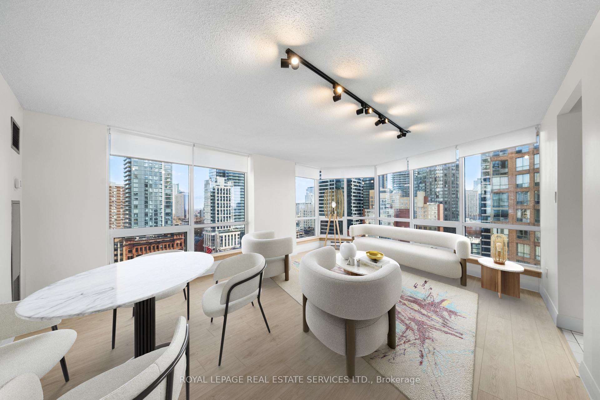 1605 - 1055 Bay Street, Toronto, ON M5S 3A3