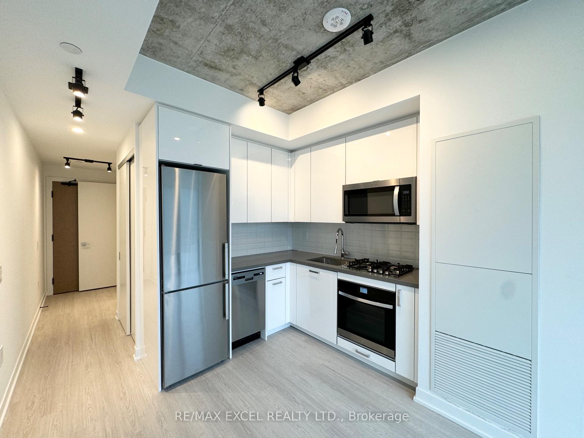 1605 - 195 McCaul Street, Toronto, ON M5T 1W6