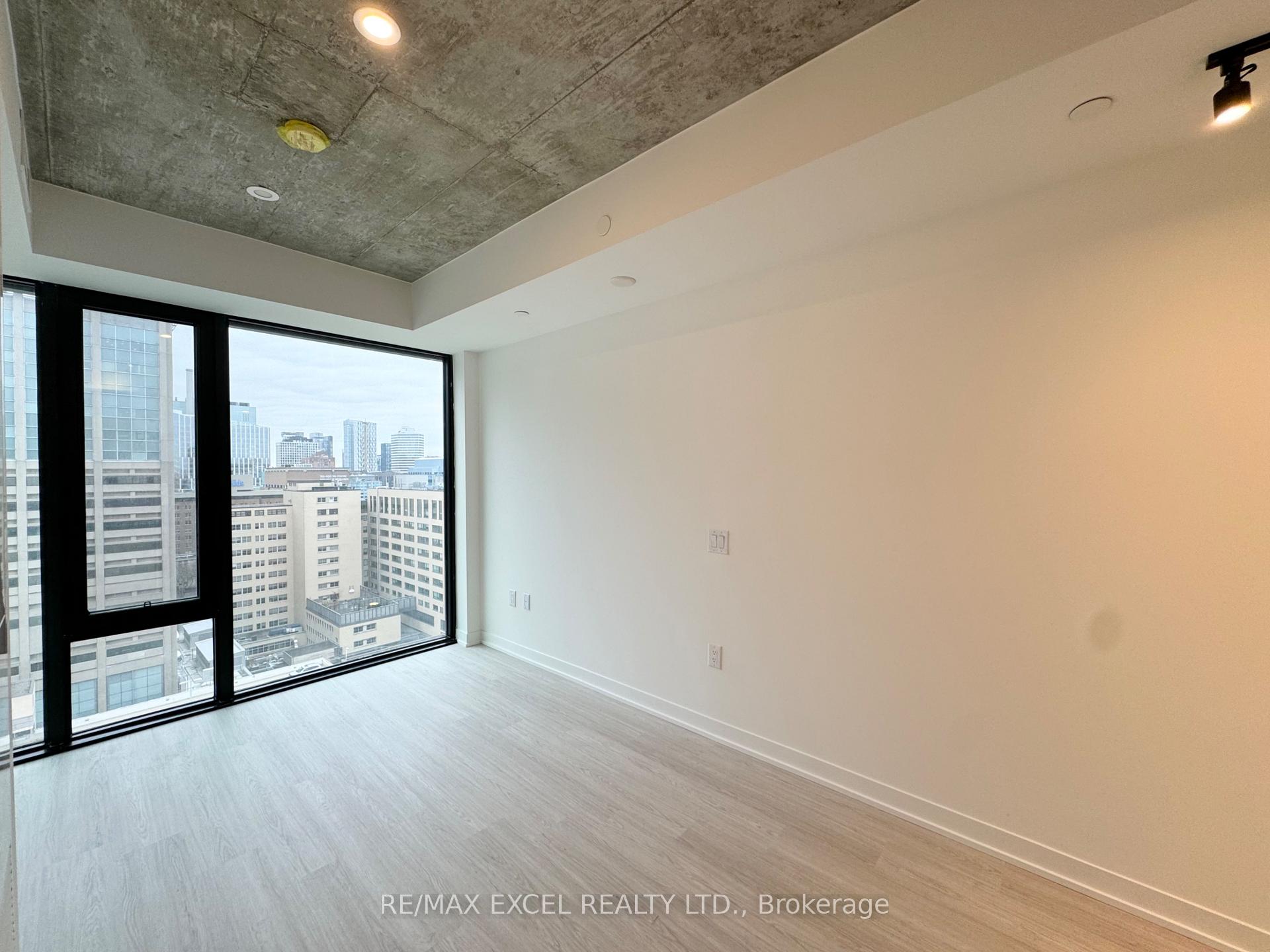 1605 - 195 McCaul Street, Toronto, ON M5T 1W6