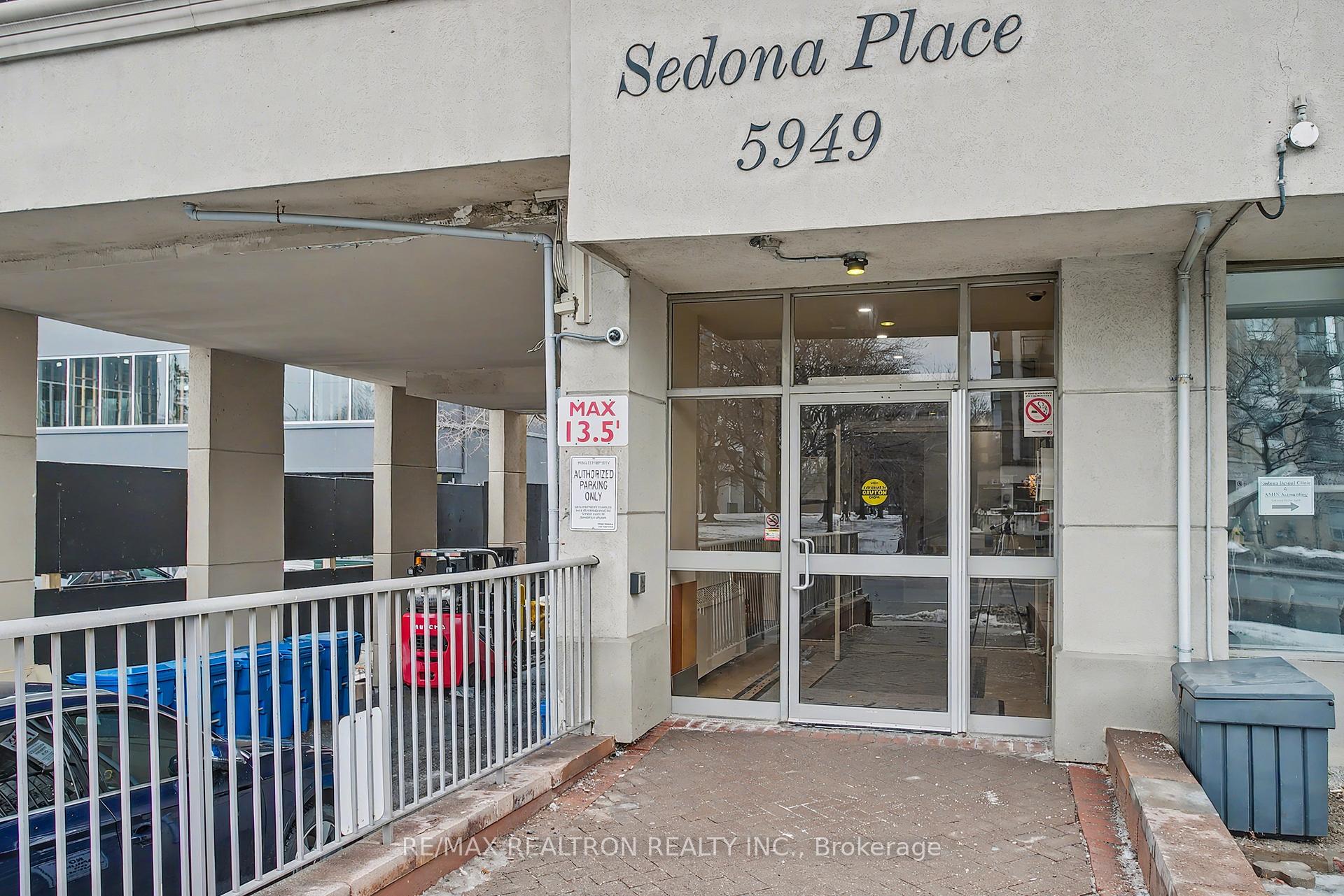 1605 - 5949 Yonge Street, Toronto, ON M2M 3V8