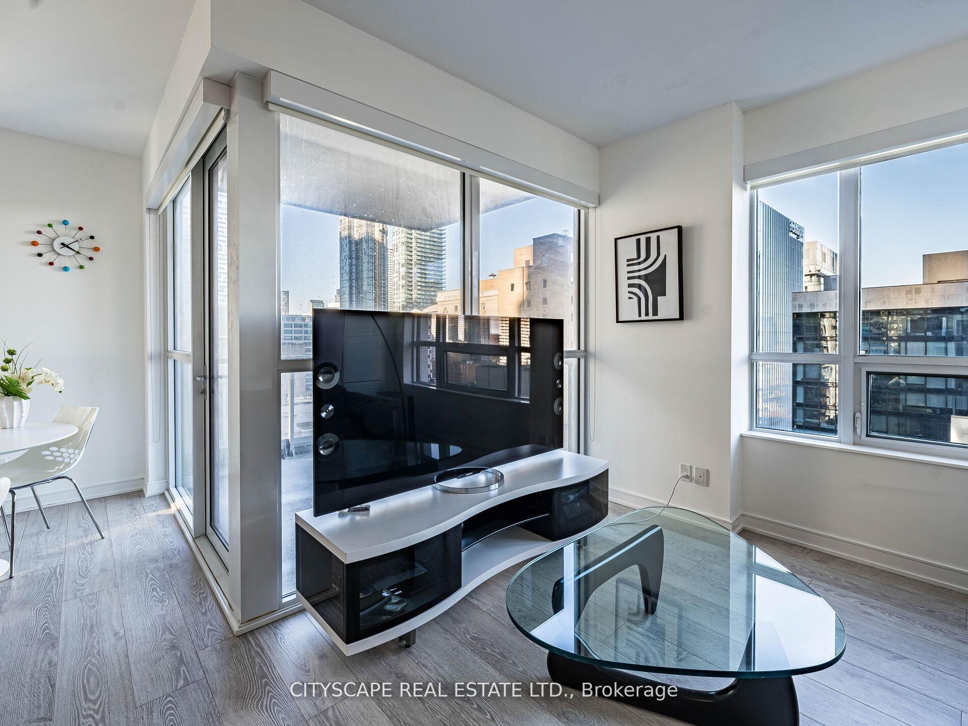 1605 - 88 Scott Street, Toronto, ON M5E 0A9