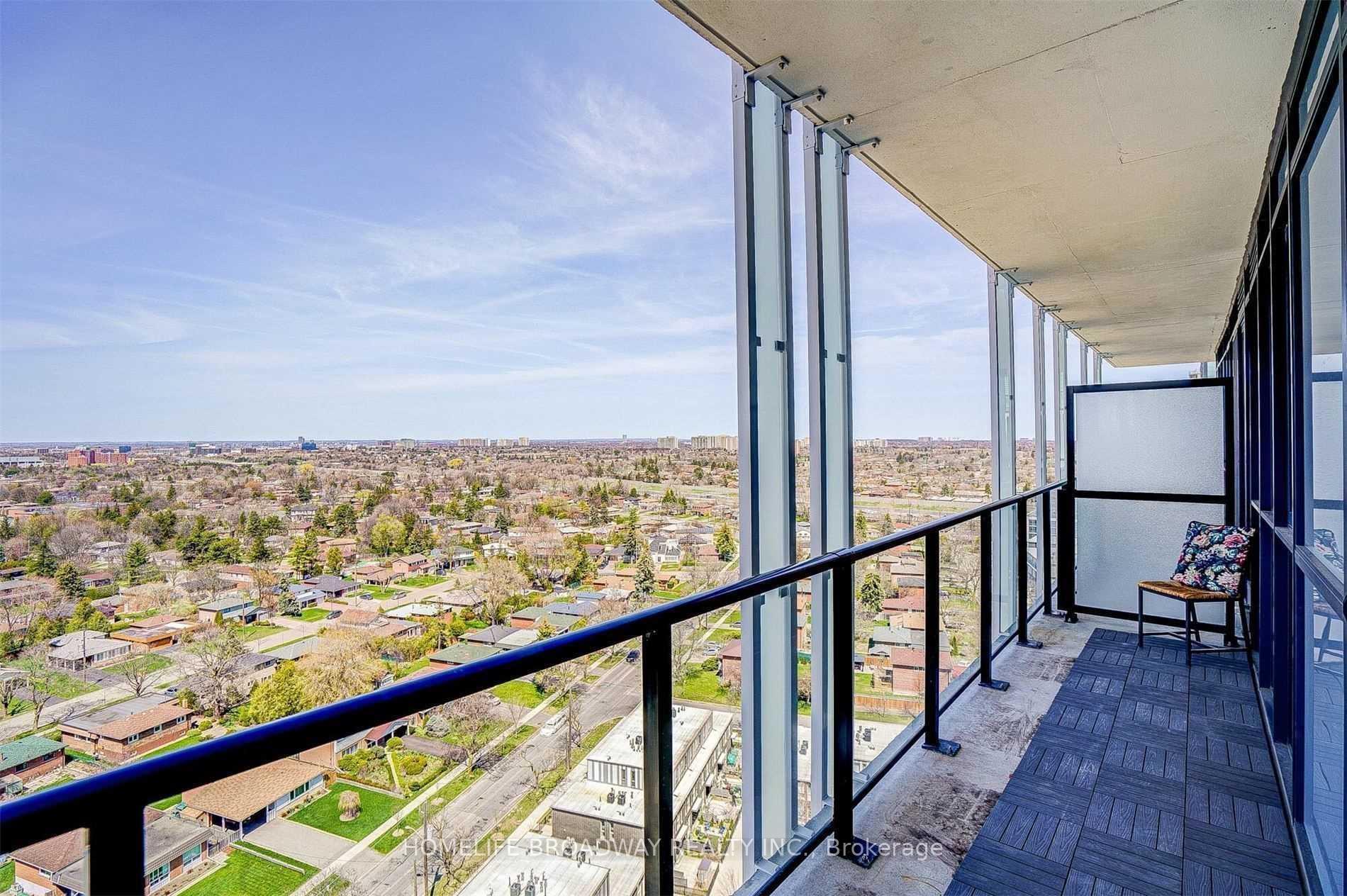 1607 - 128 Fairview Mall Drive, Toronto, ON M2J 0E8