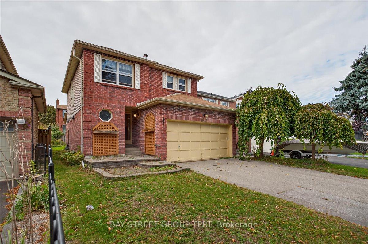 1610 Rawlings Drive, Pickering, ON L1V 5B5