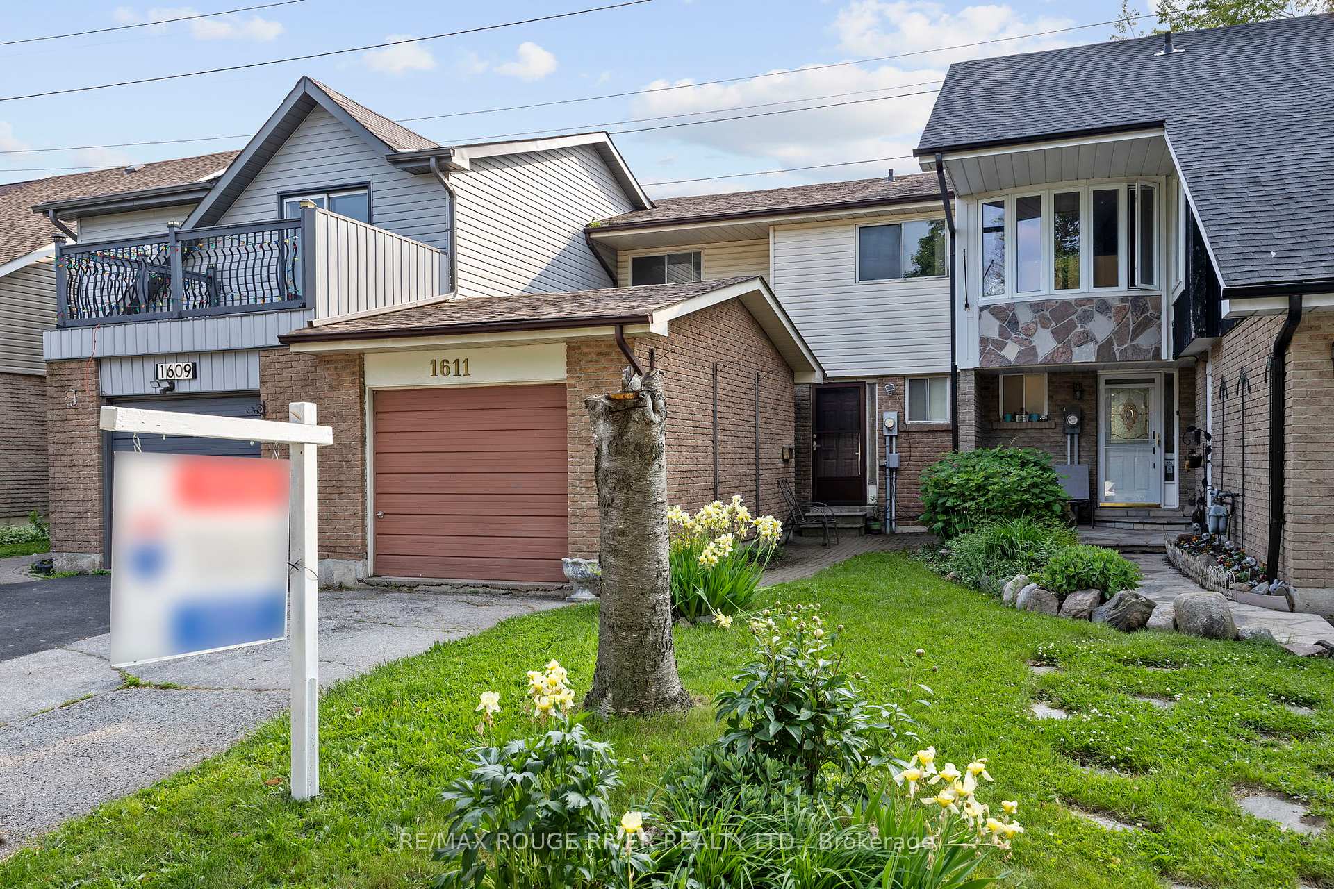 1611 Geta Circle, Pickering, ON L1V 3B5