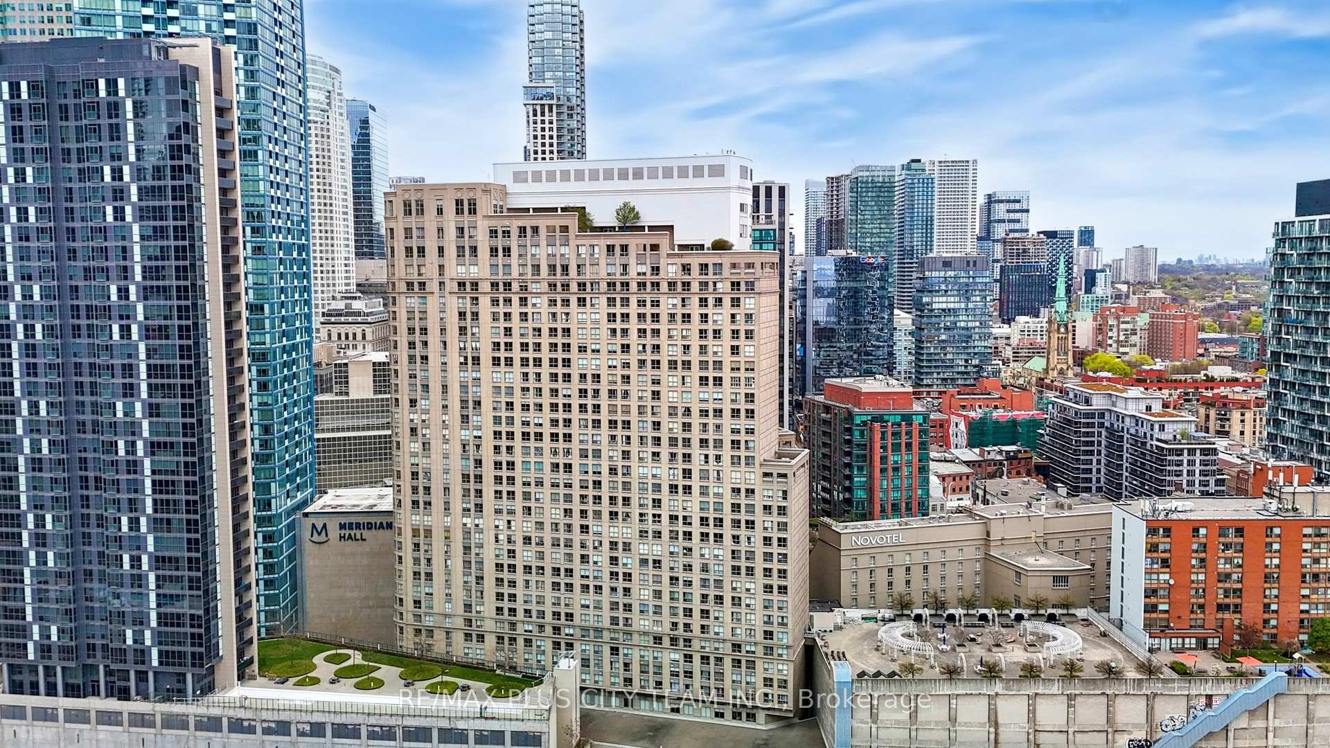 1615 - 25 The Esplanade, Toronto, ON M5E 1W5