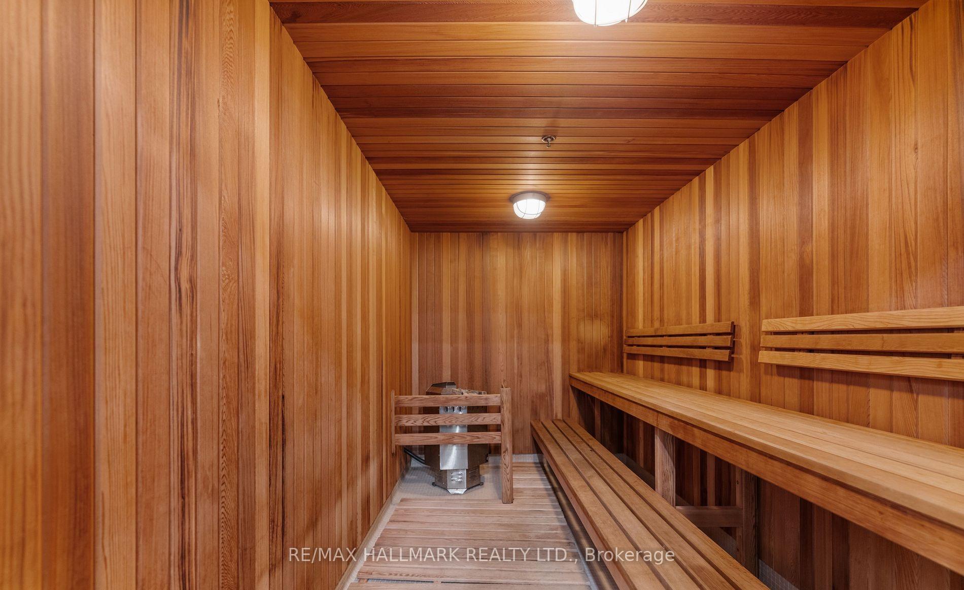 1619 - 70 Roehampton Avenue, Toronto, ON M4P 1R2