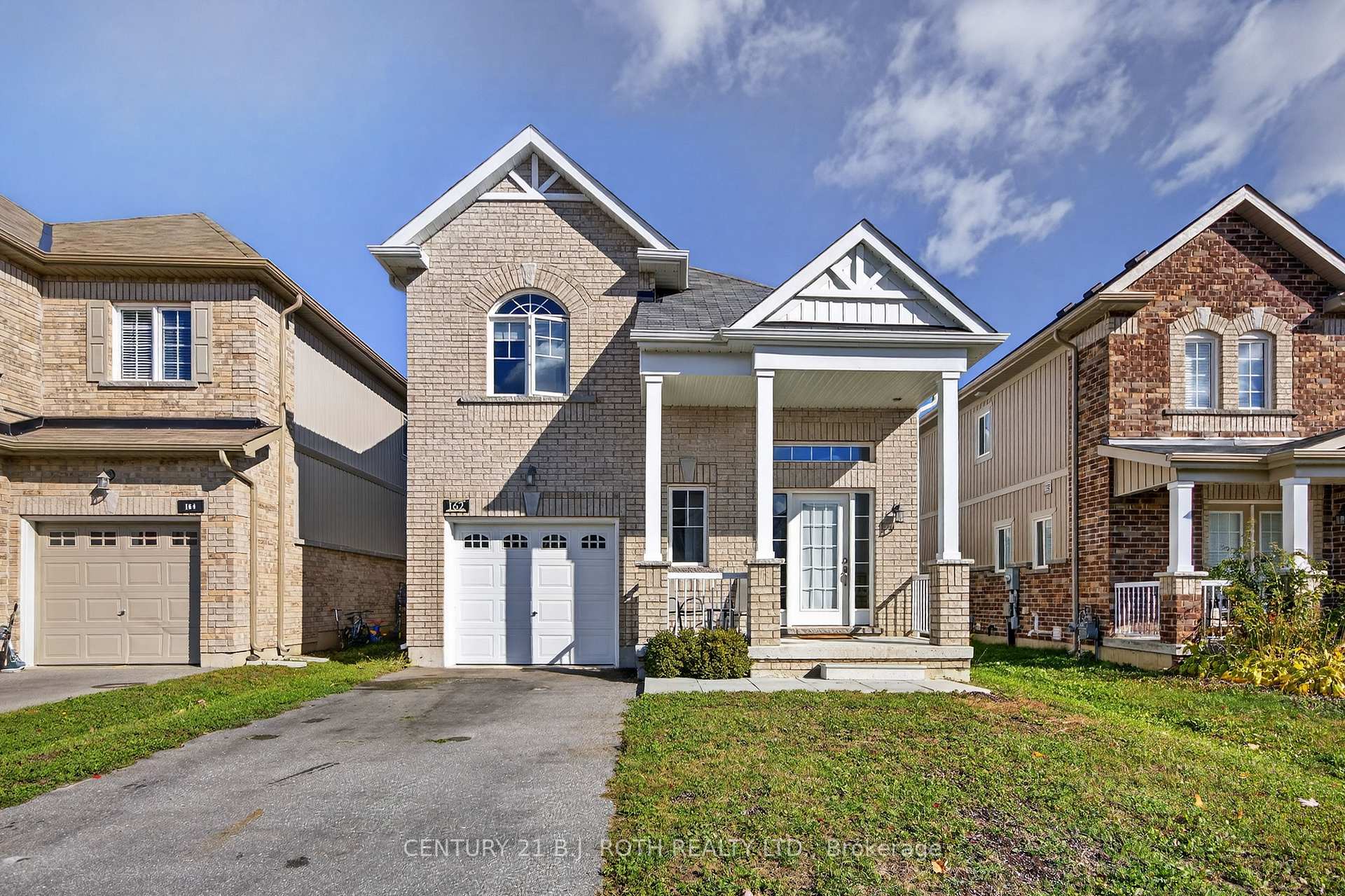 162 Diana Drive, Orillia, ON L3V 8J7