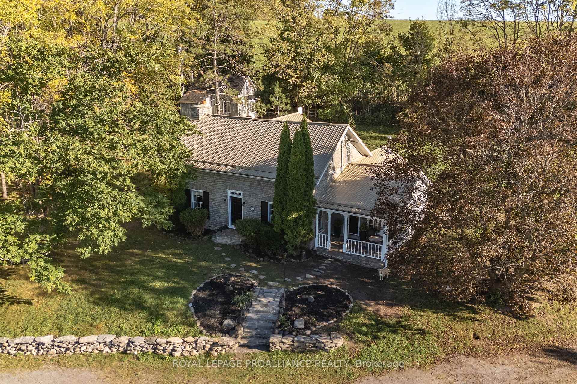 162 Leslie Road, Belleville, ON K0K 3E0