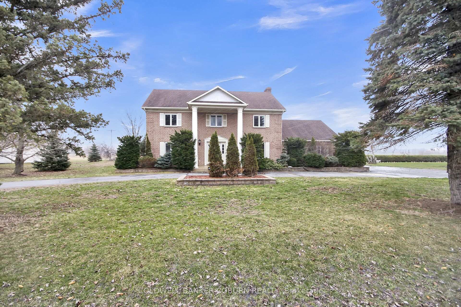 16284 Fairview Drive, North Stormont, ON K0C 1C0