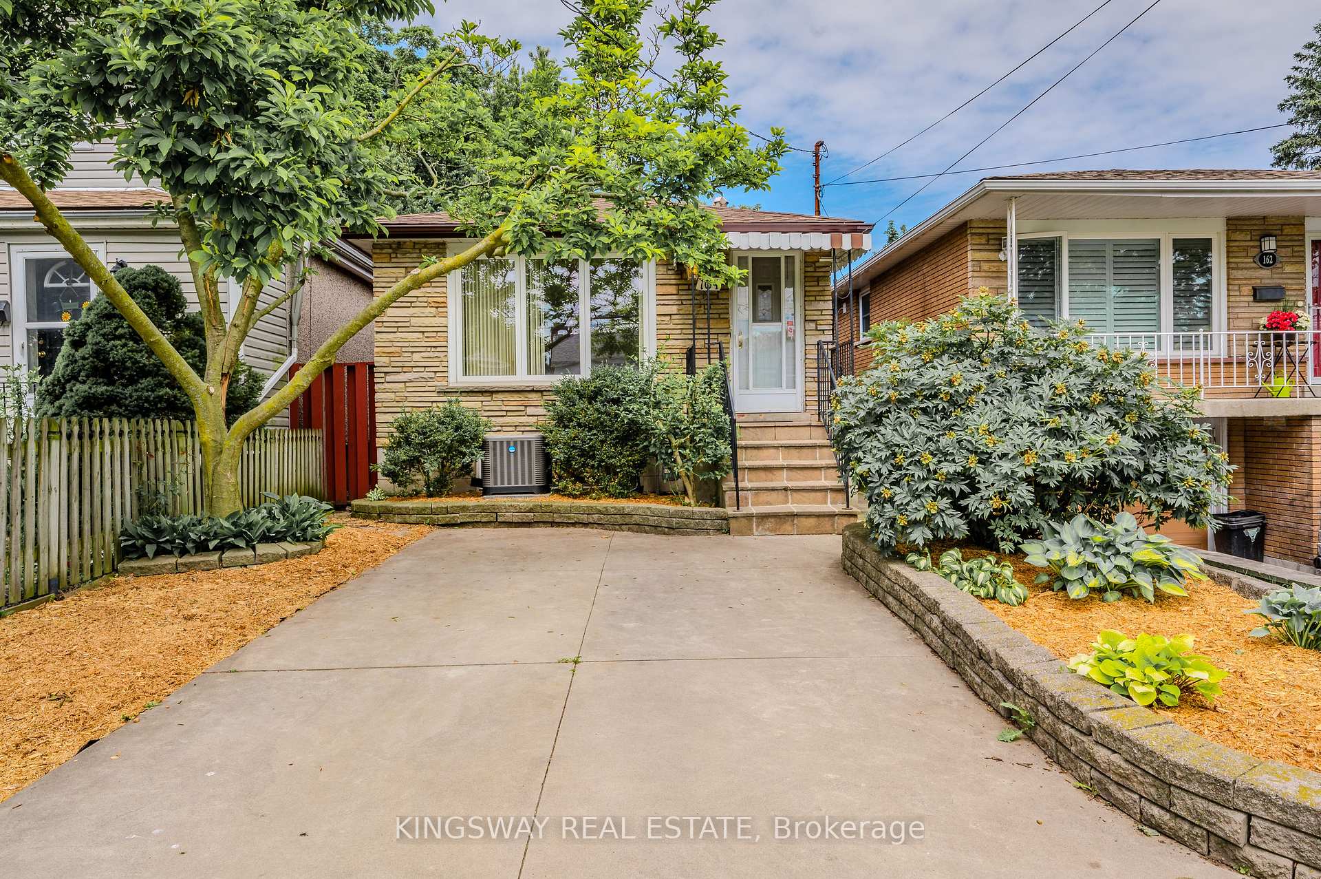 164 East 23rd Street, Hamilton, ON L8V 2X1