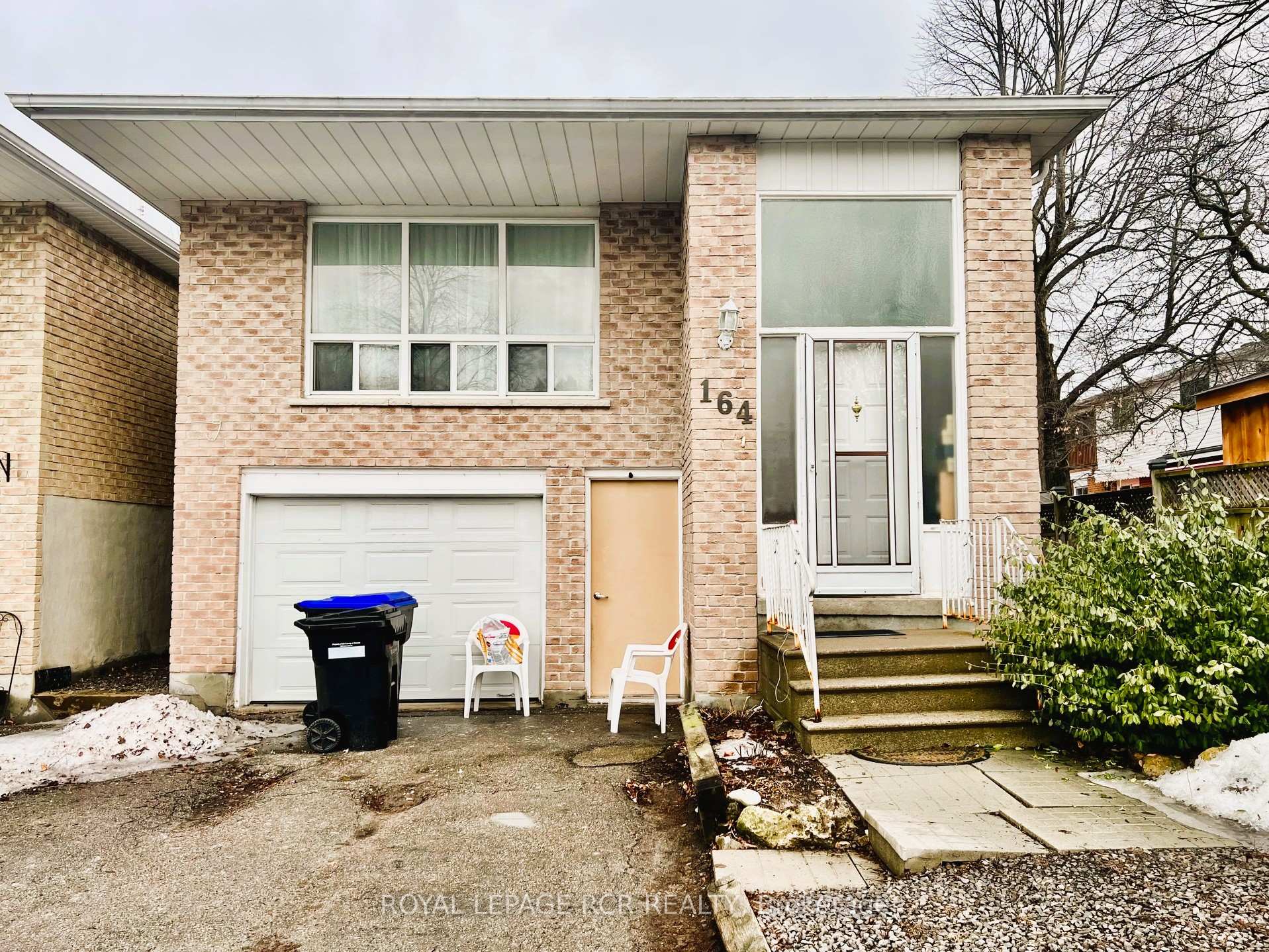 164 Fred Cook Drive, Bradford West Gwillimbury, ON L3Z 1V2