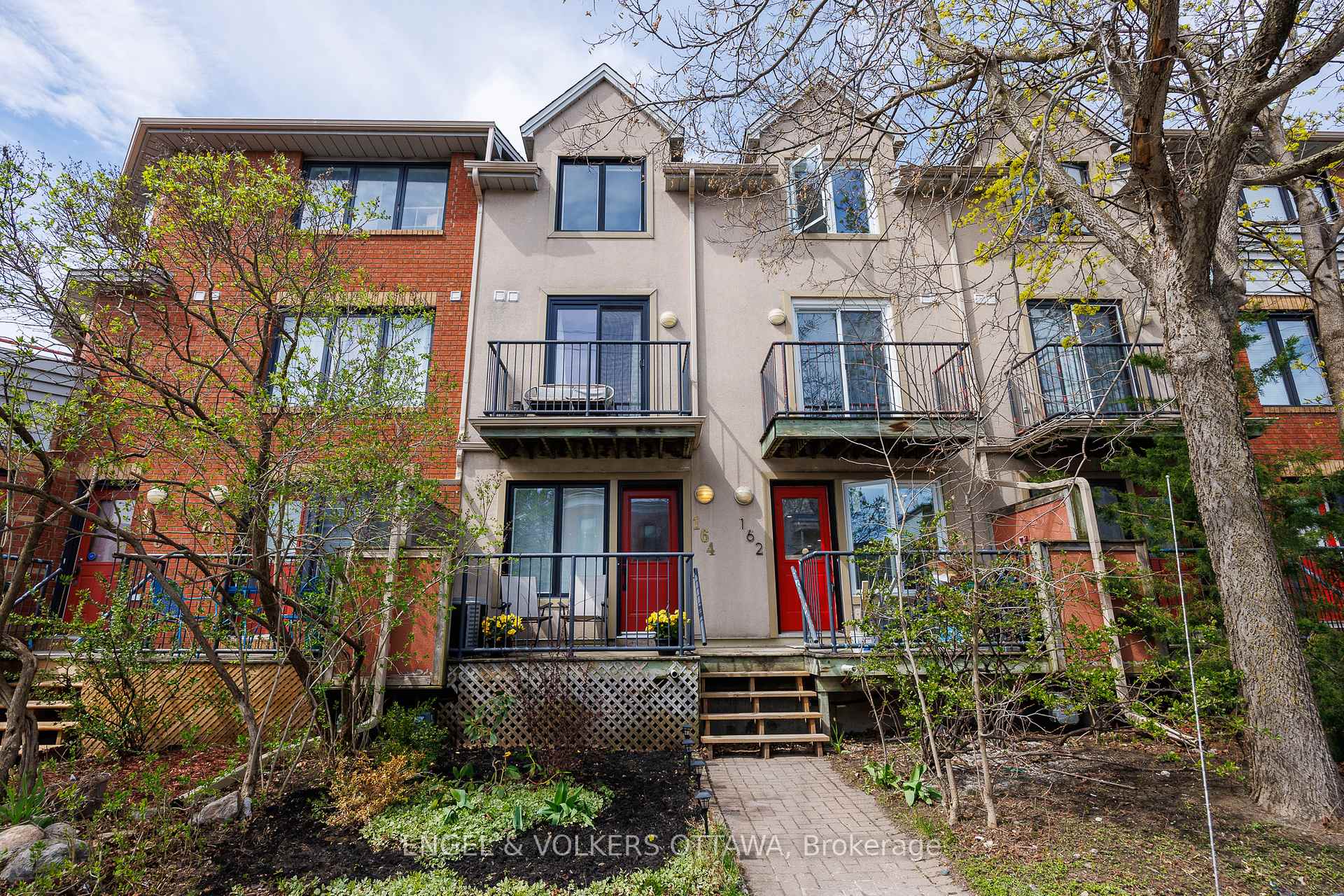 164 Rochester Street, West Centre Town, ON K1R 7M4