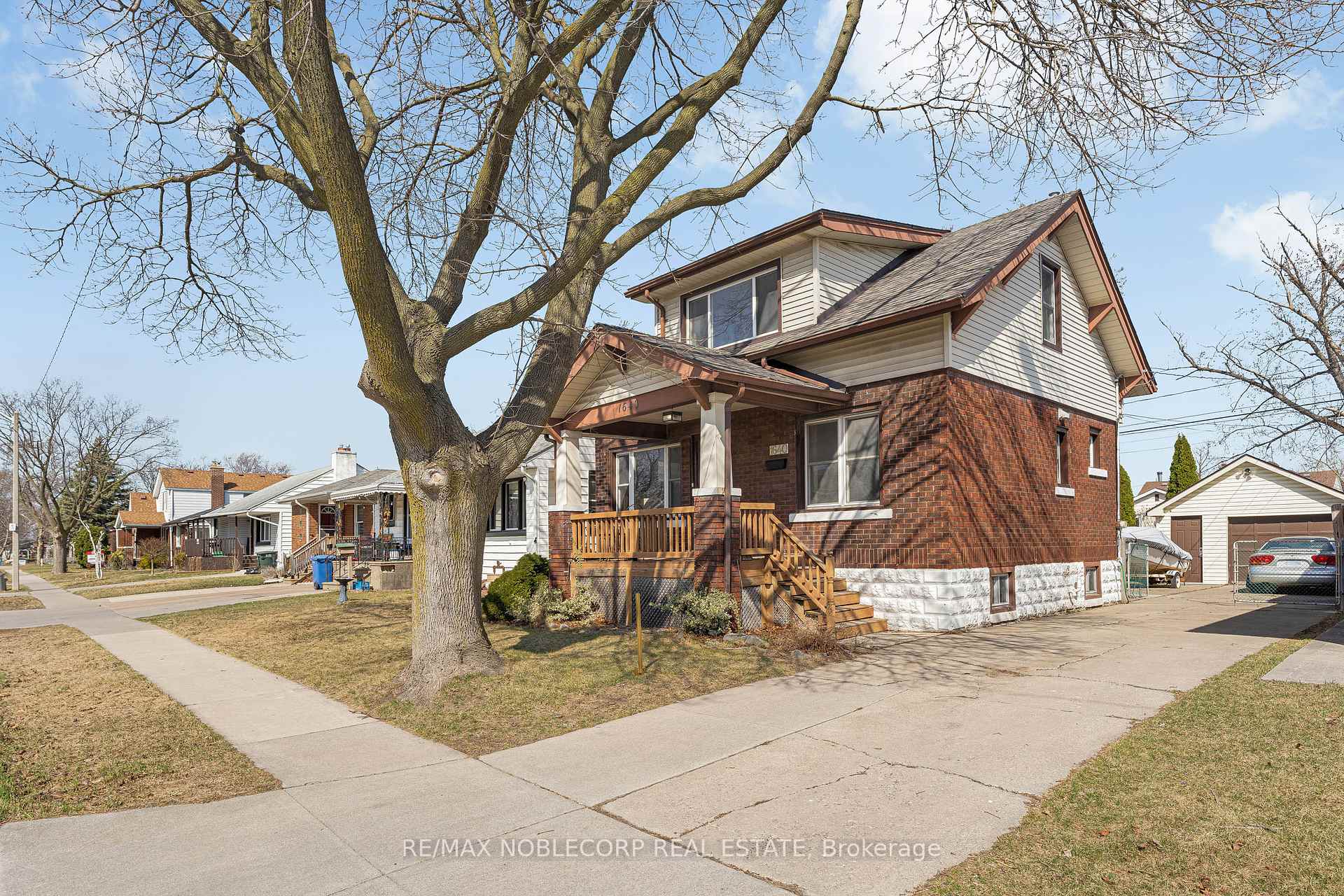 1640 Pillette Road, Windsor, ON N8Y 3C5