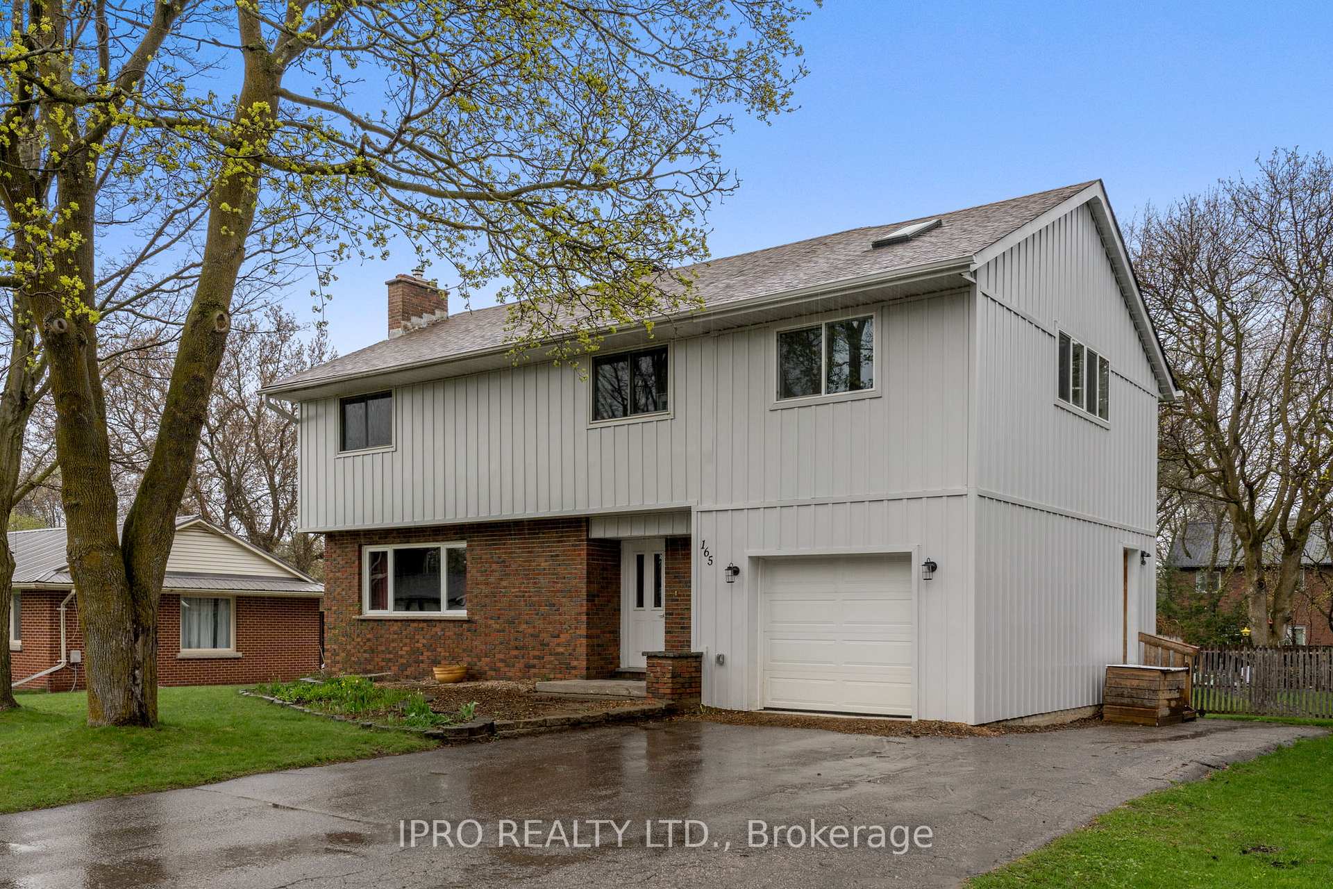 165 Daniel Street, Erin, ON N0B 1T0