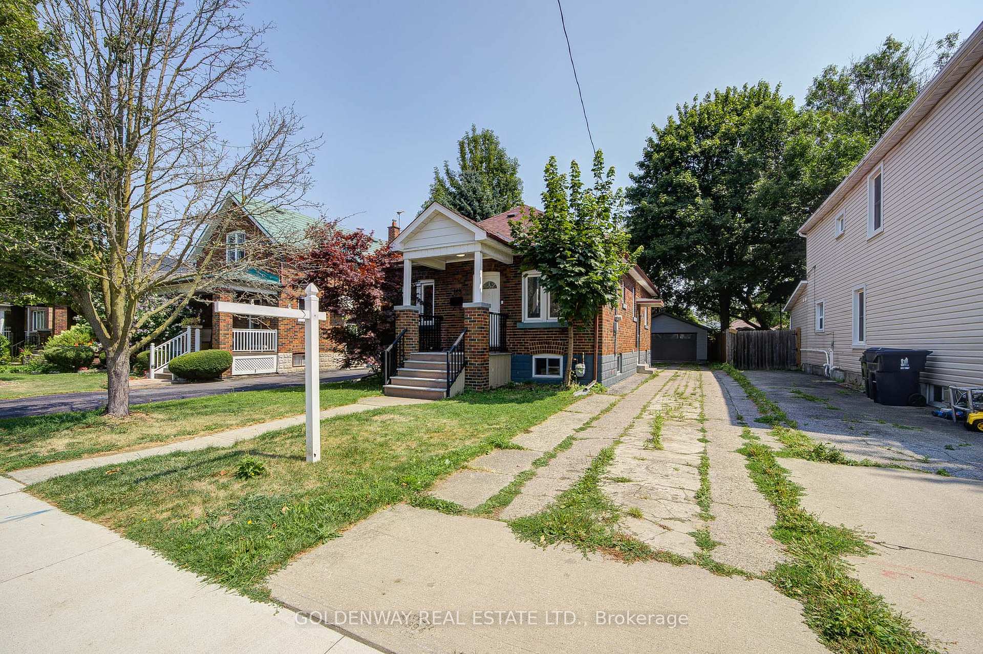 165 Fifth Street, Toronto, ON M8V 2Z5