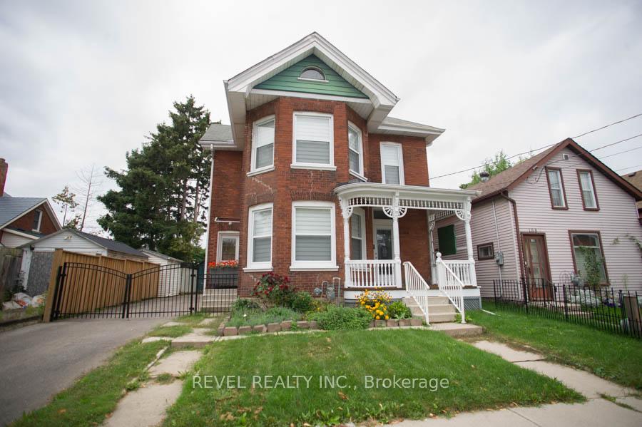 166 Brock Street, Brantford, ON N3S 5W4