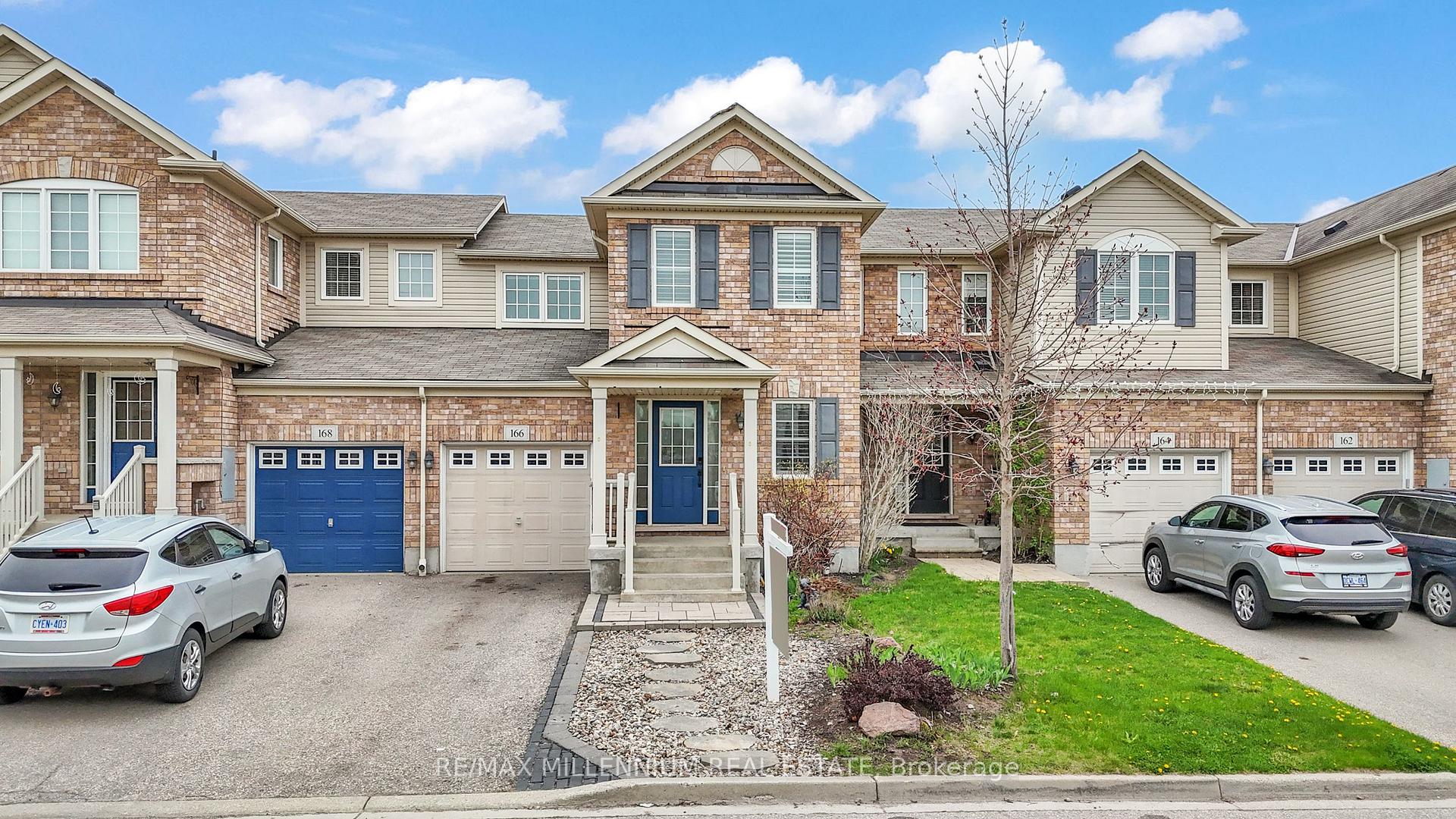 166 Silverthorne Drive, Cambridge, ON N3C 0C3