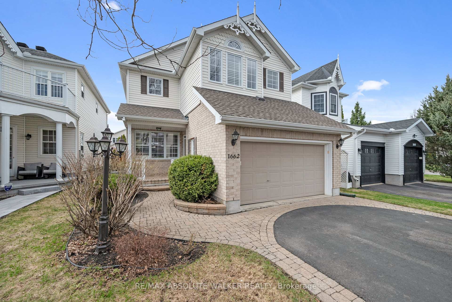 1662 Frenette Street, Orleans - Cumberland and Area, ON K4A 4L4