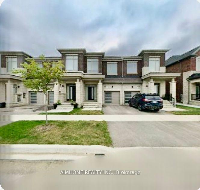 168 Tempel Street, Richmond Hill, ON L4E 1J2