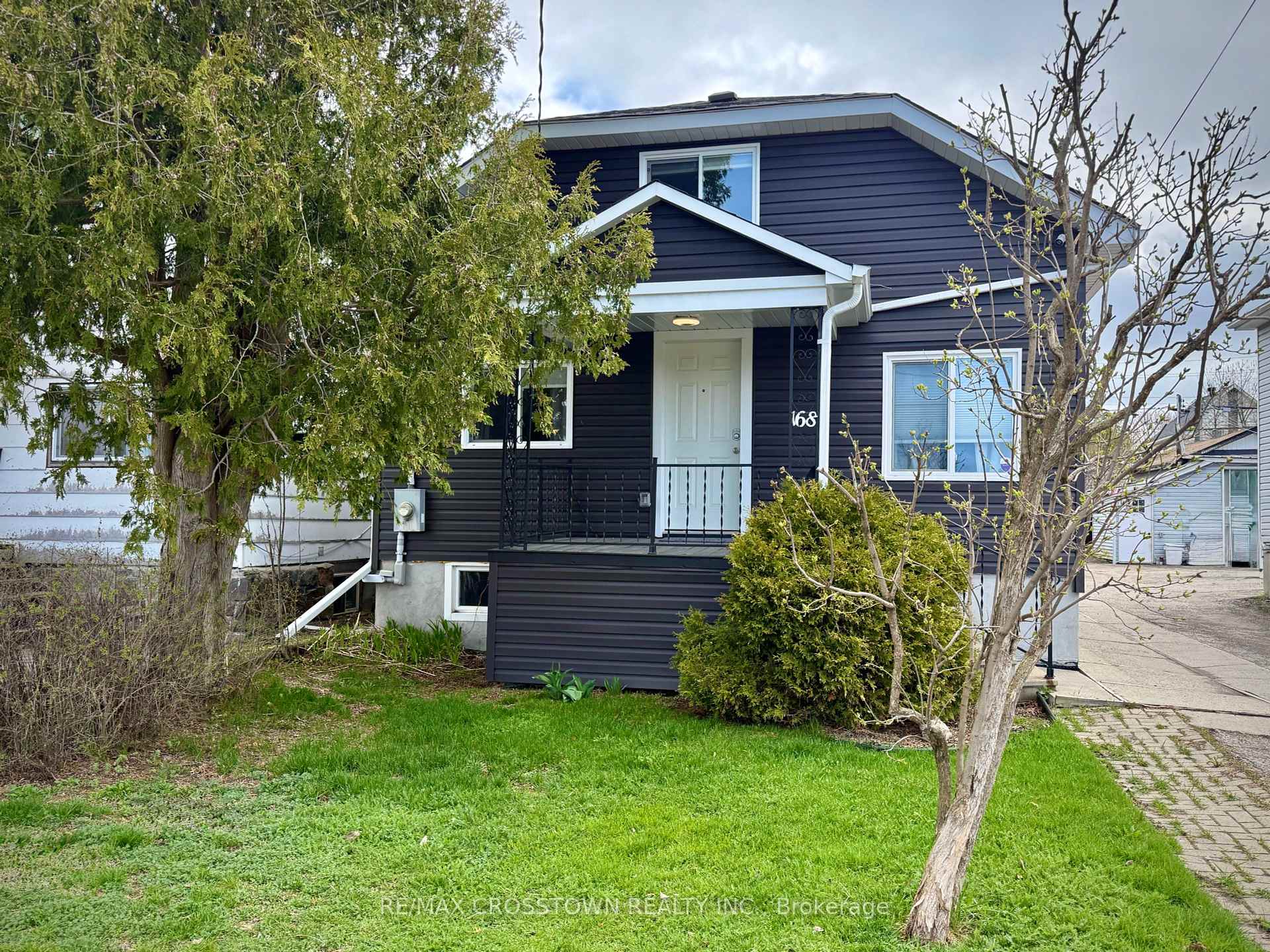 168 Victoria Street E, North Bay, ON P1B 1P4