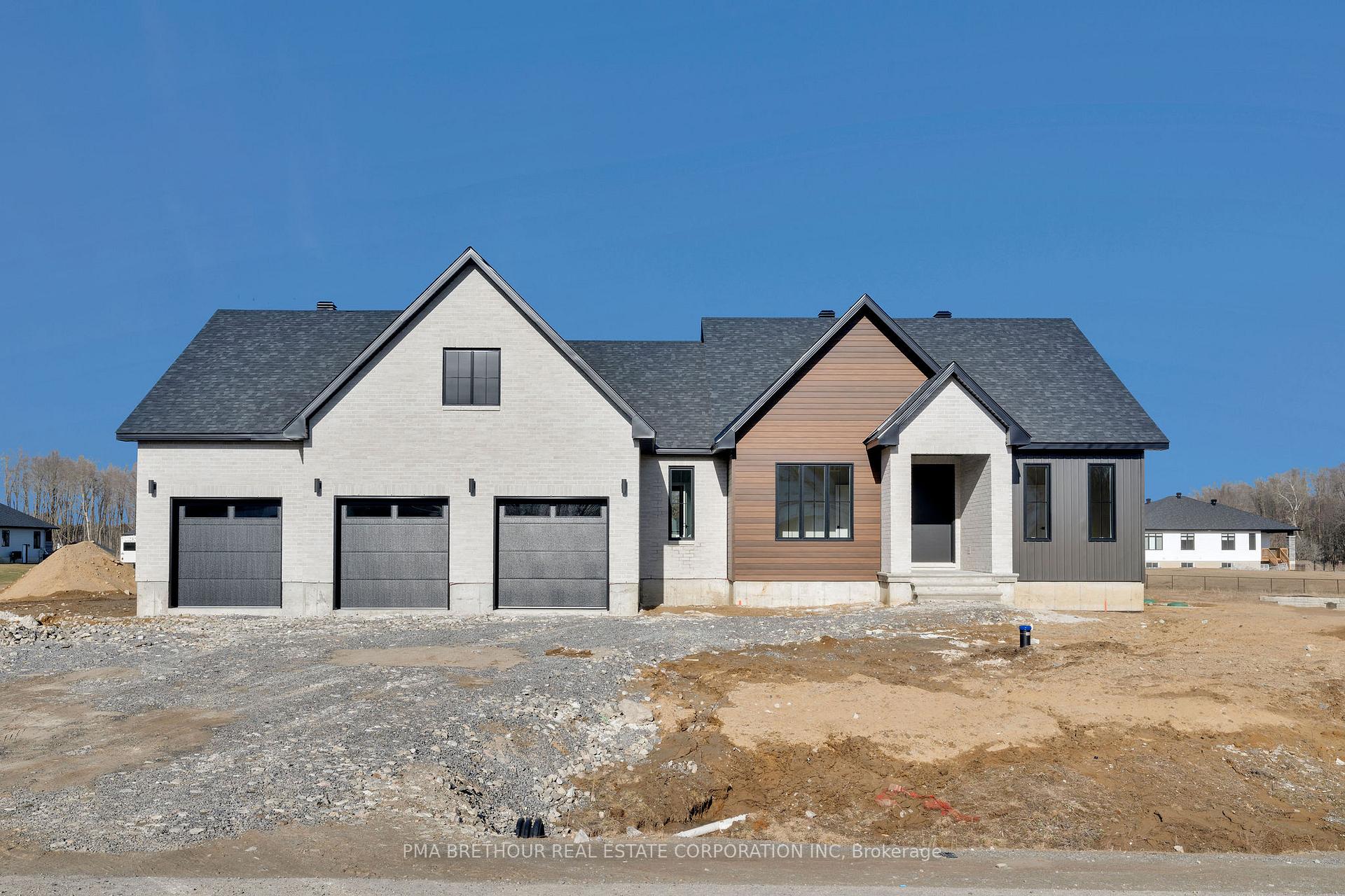 1695 Sharon Street, North Dundas, ON K0A 1S0