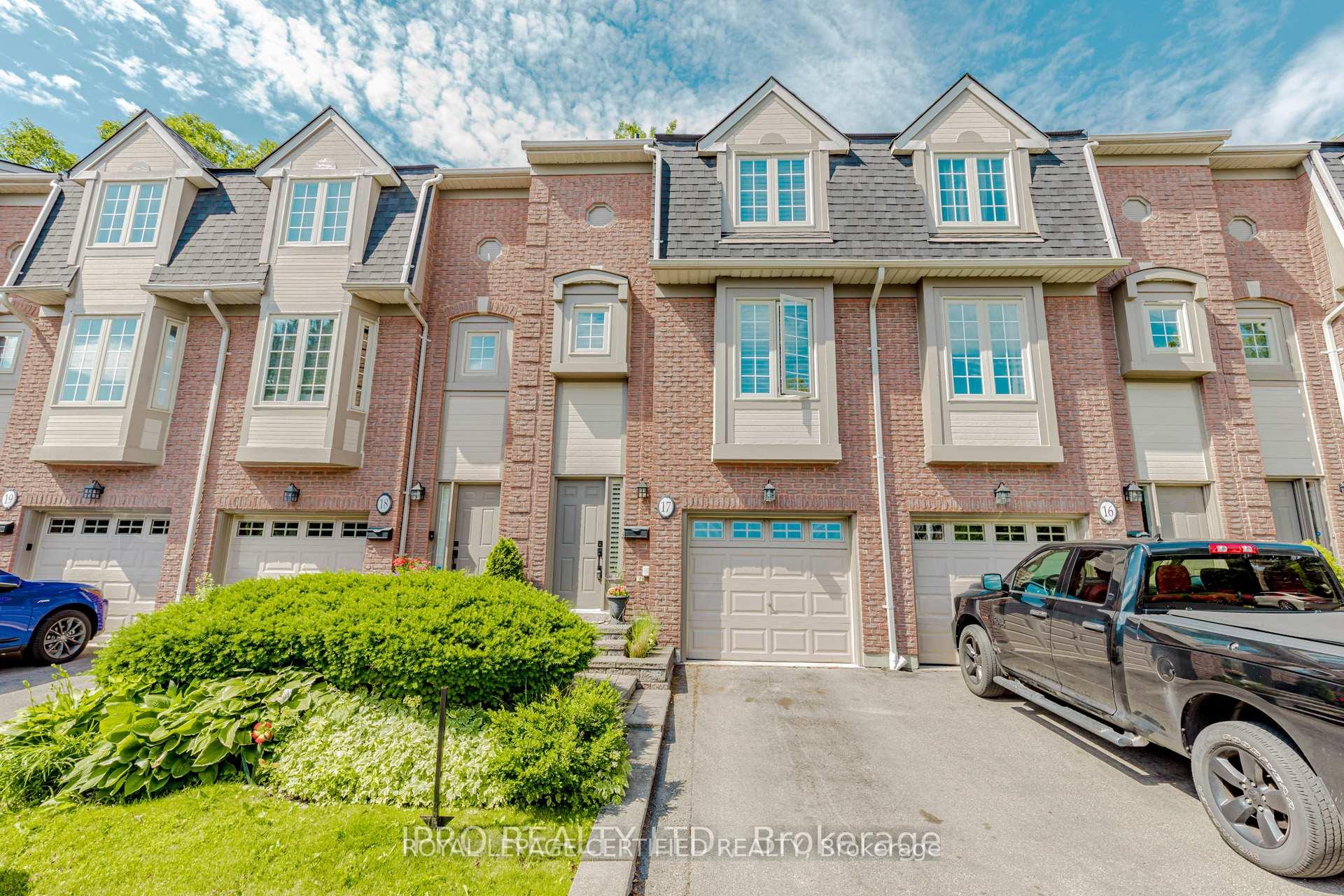 17 - 3140 Fifth Line W, Mississauga, ON L5L 1A2