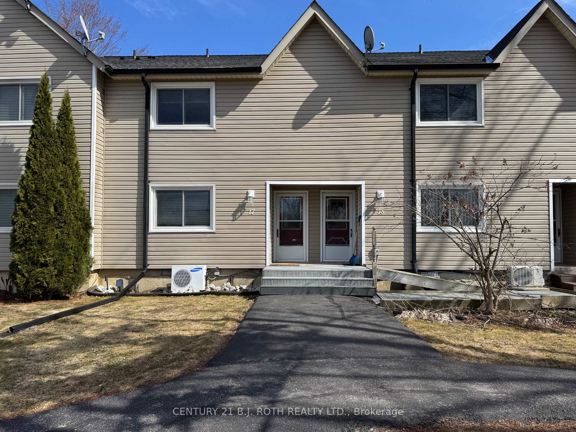 17 - 51 Laguna Parkway, Ramara, ON L0K 1B0