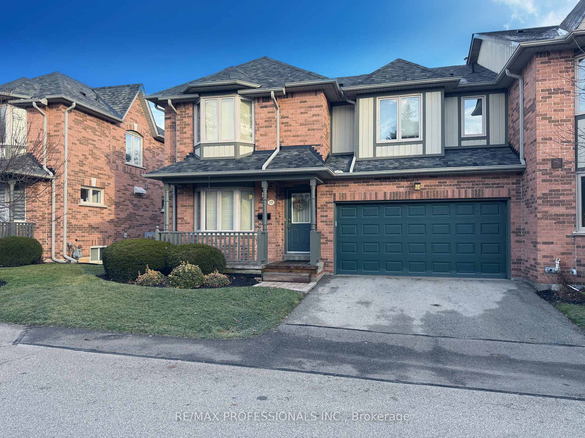 17 - 76 River Drive, Halton Hills, ON L7G 2J2