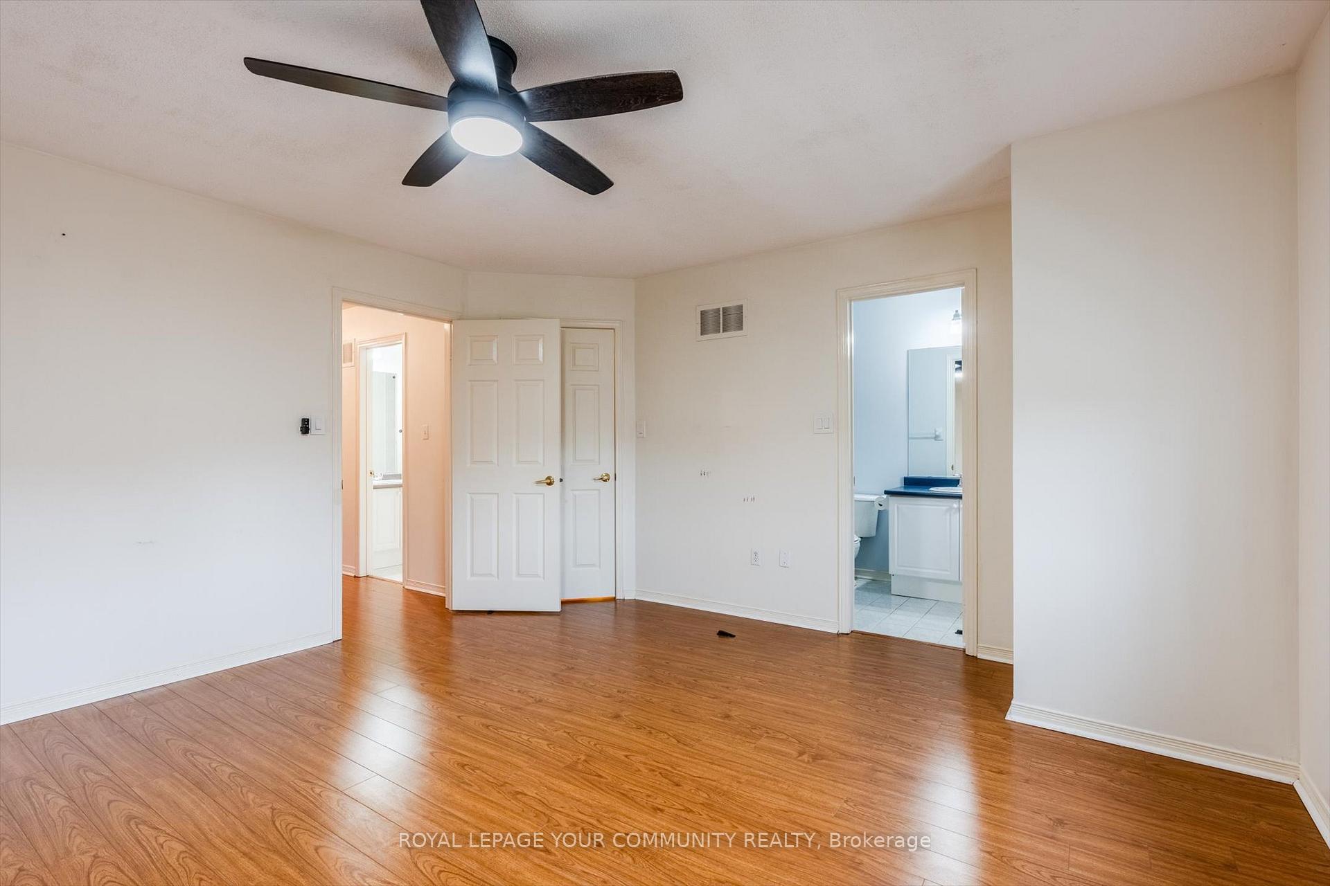 17 Castle Park Boulevard, Vaughan, ON L4H 1V3