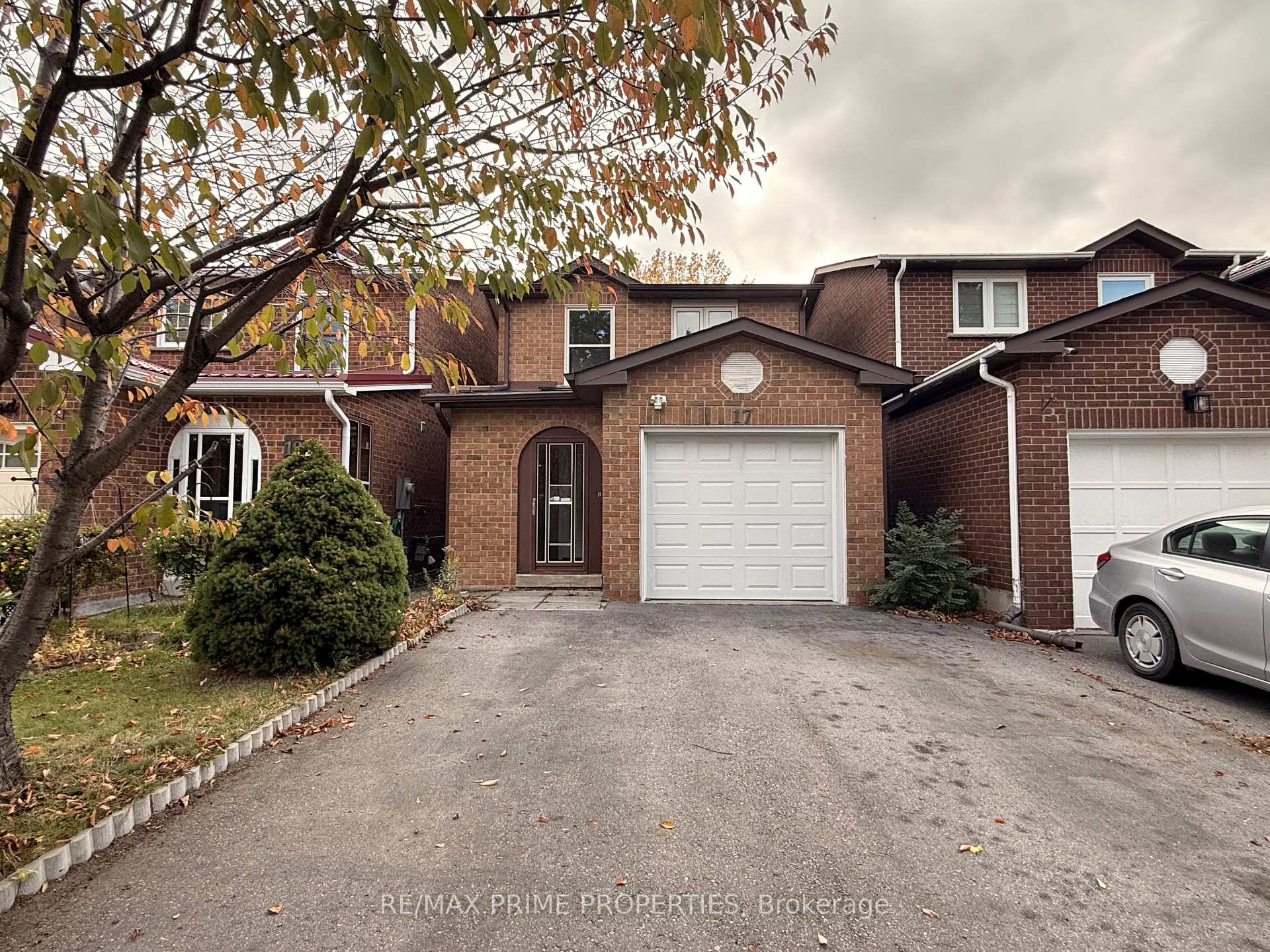 17 Debden Road, Markham, ON L3R 6V6