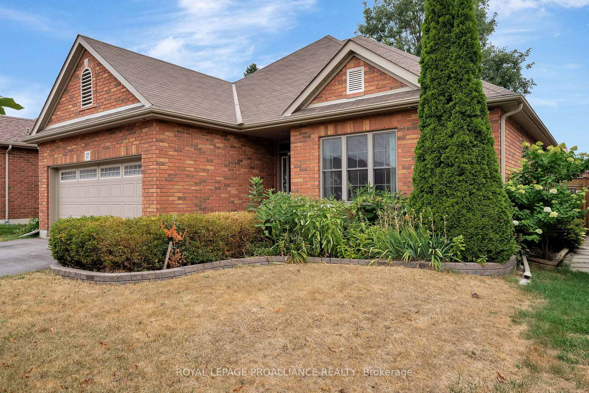 17 Gavey Street, Belleville, ON K8N 4Z5