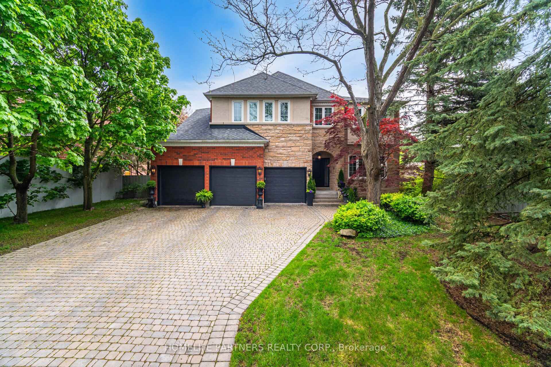 17 John Kline Lane, Vaughan, ON L0J 1C0