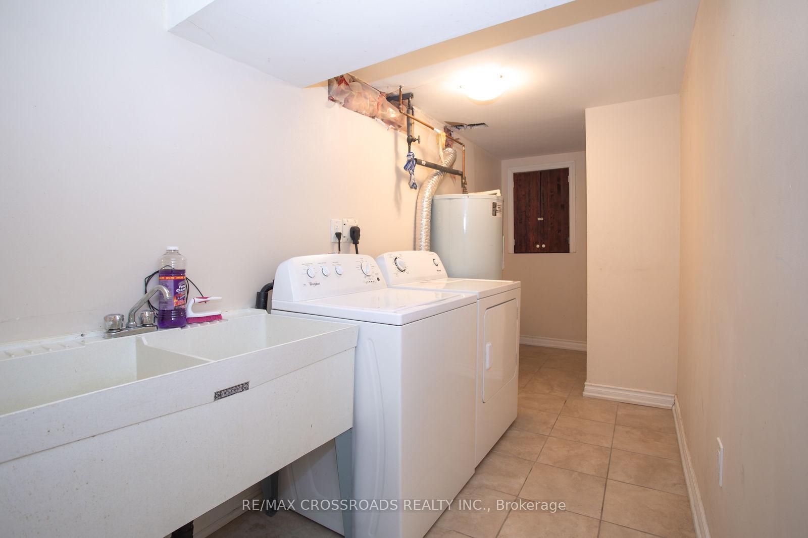 17 Strode Drive, Toronto, ON M1J 1L8