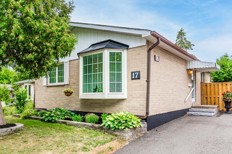 17 Tillbrook Court, Toronto, ON M1B 1N5