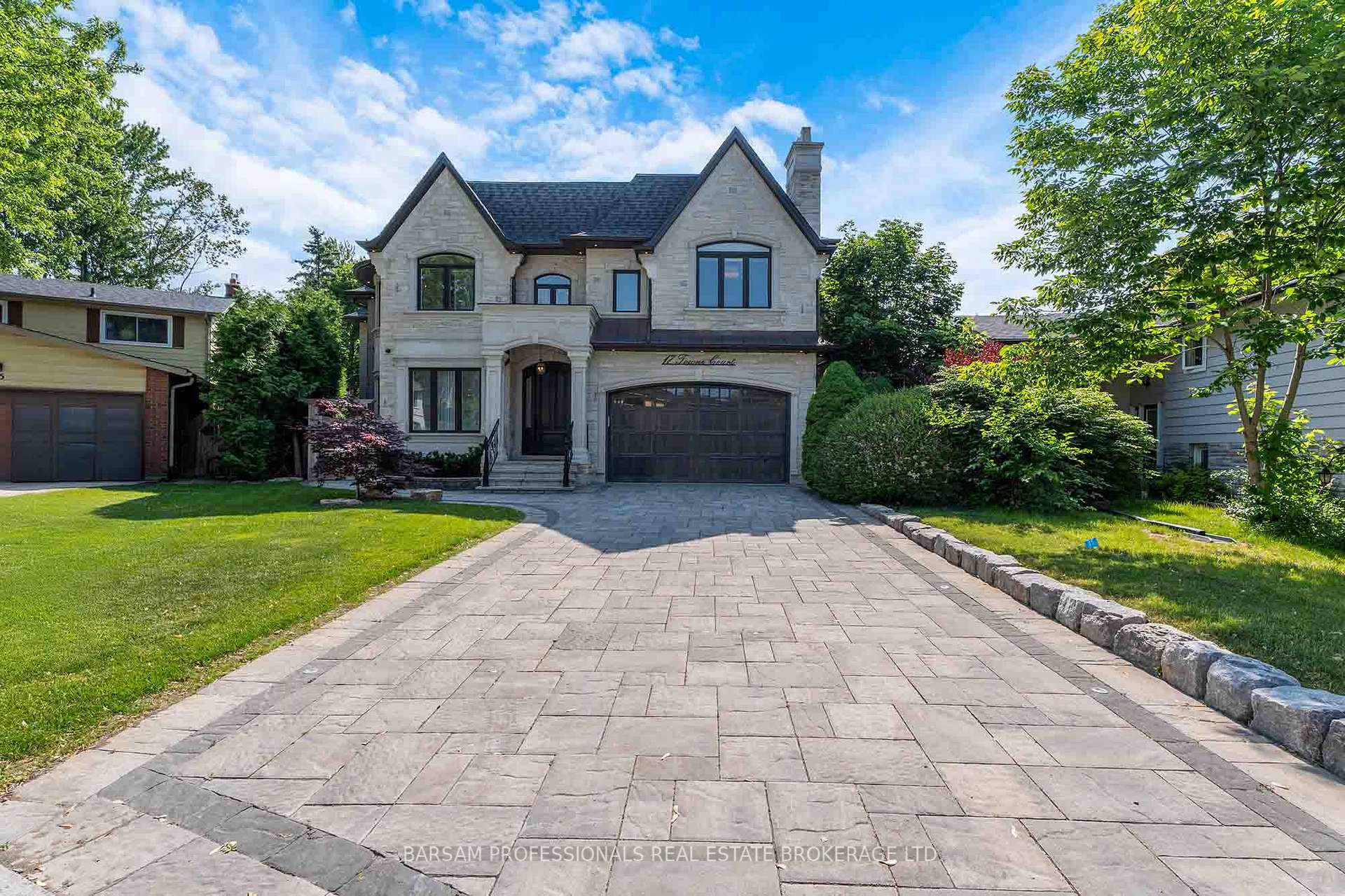 17 Towne Court, Markham, ON L3R 1X4