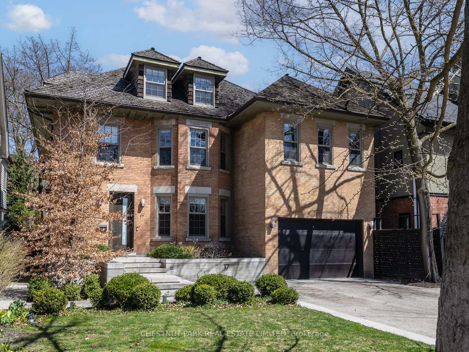 17 Warren Road, Toronto, ON M4V 2R4