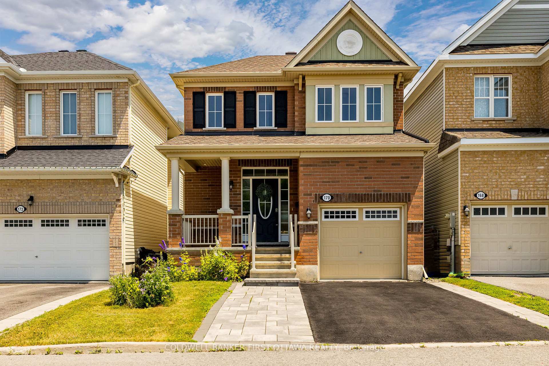 170 FLOWING CREEK Circle, Kanata, ON K2M 0K2