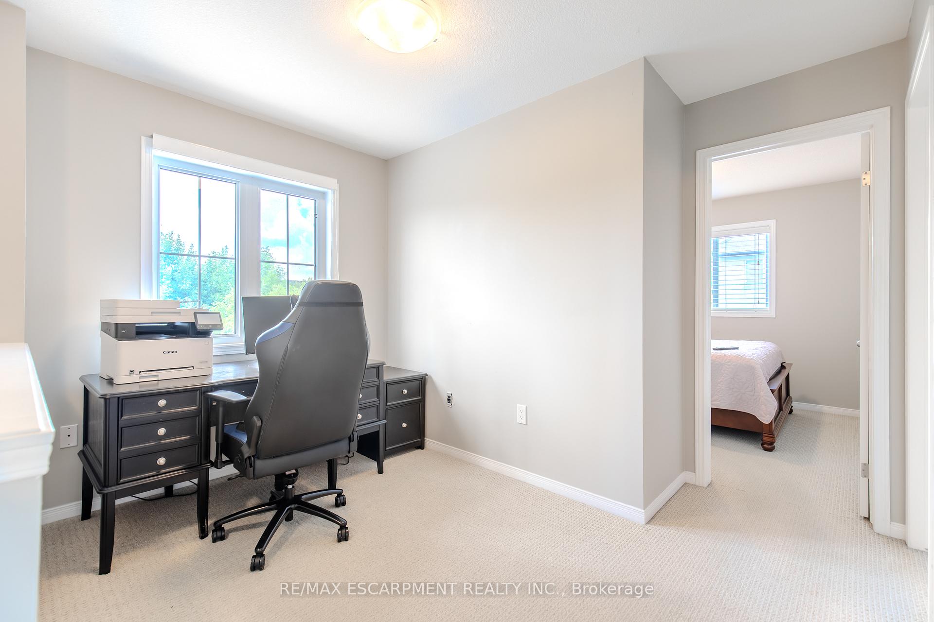 14 - 170 Palacebeach Trail, Hamilton, ON L8E 0H2