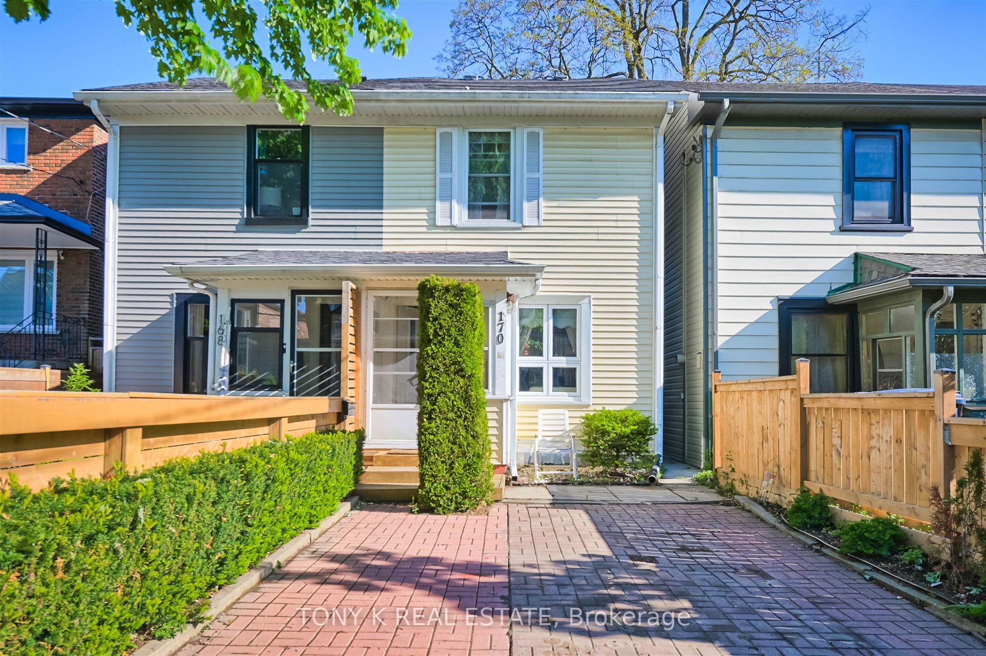 170 Virginia Avenue, Toronto, ON M4C 2T4