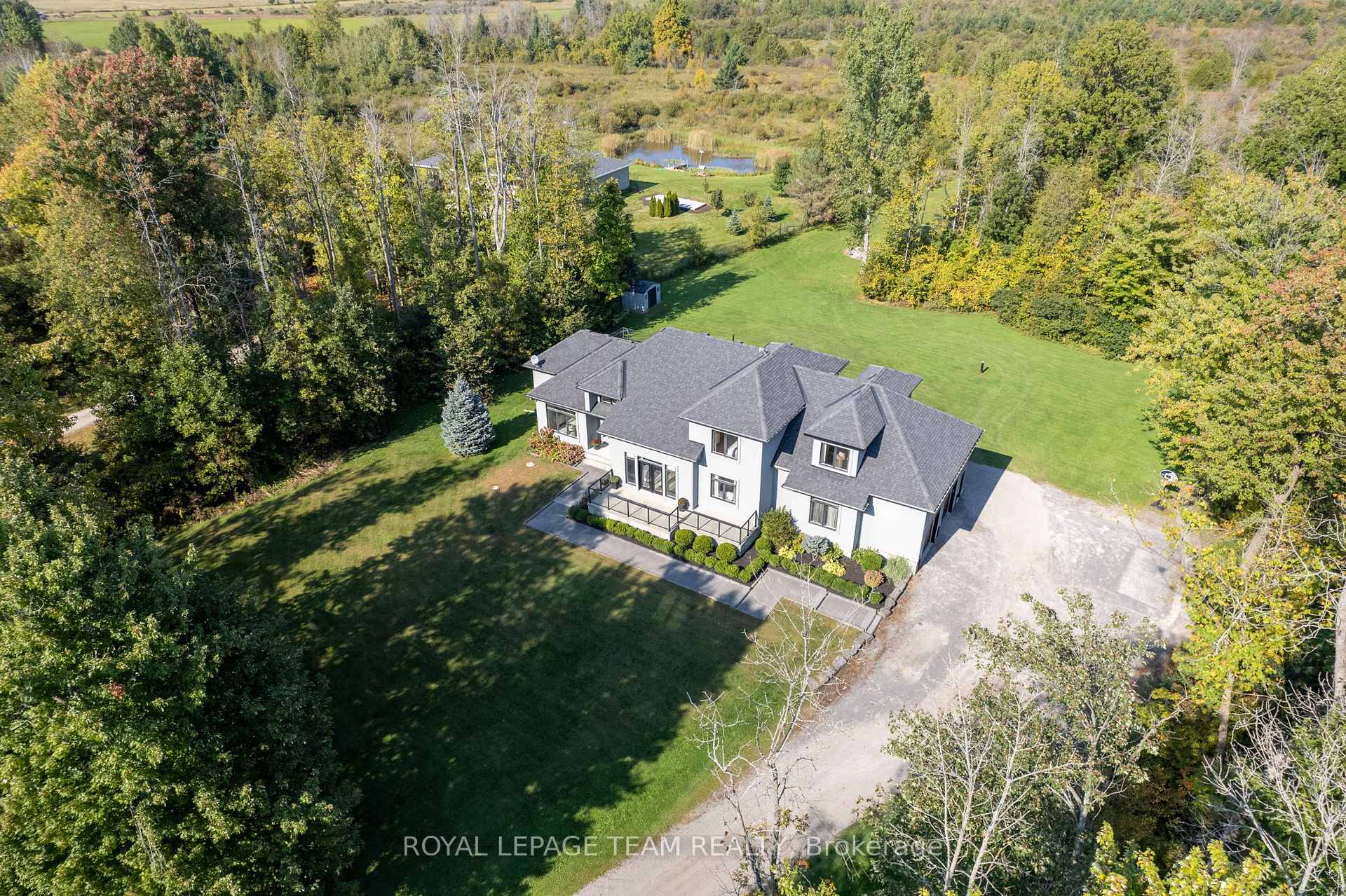 1700 Peter Robinson Road, Carp - Huntley Ward, ON K0A 1L0