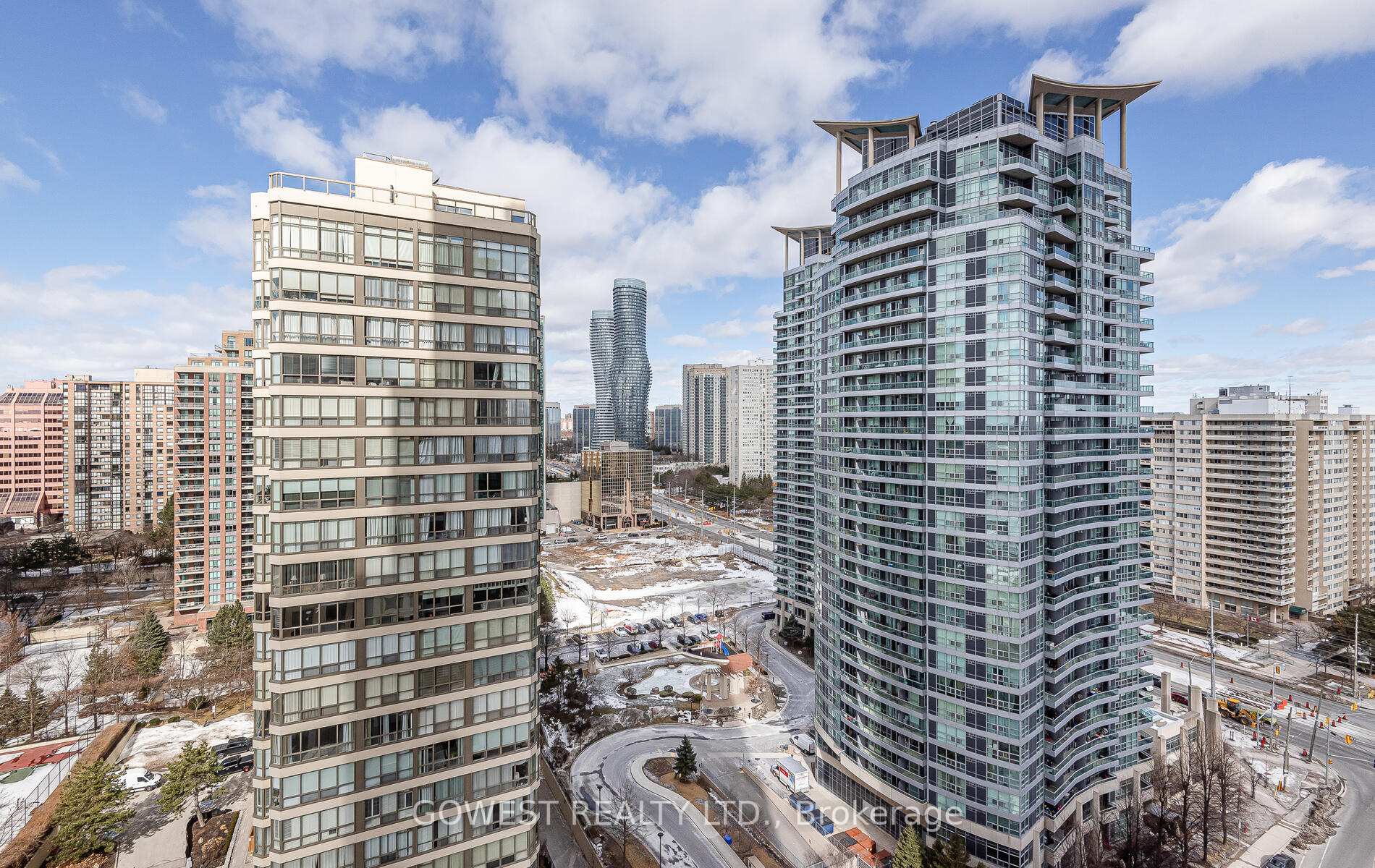 1701 - 36 Elm Drive W, Mississauga, ON L5B 0N3