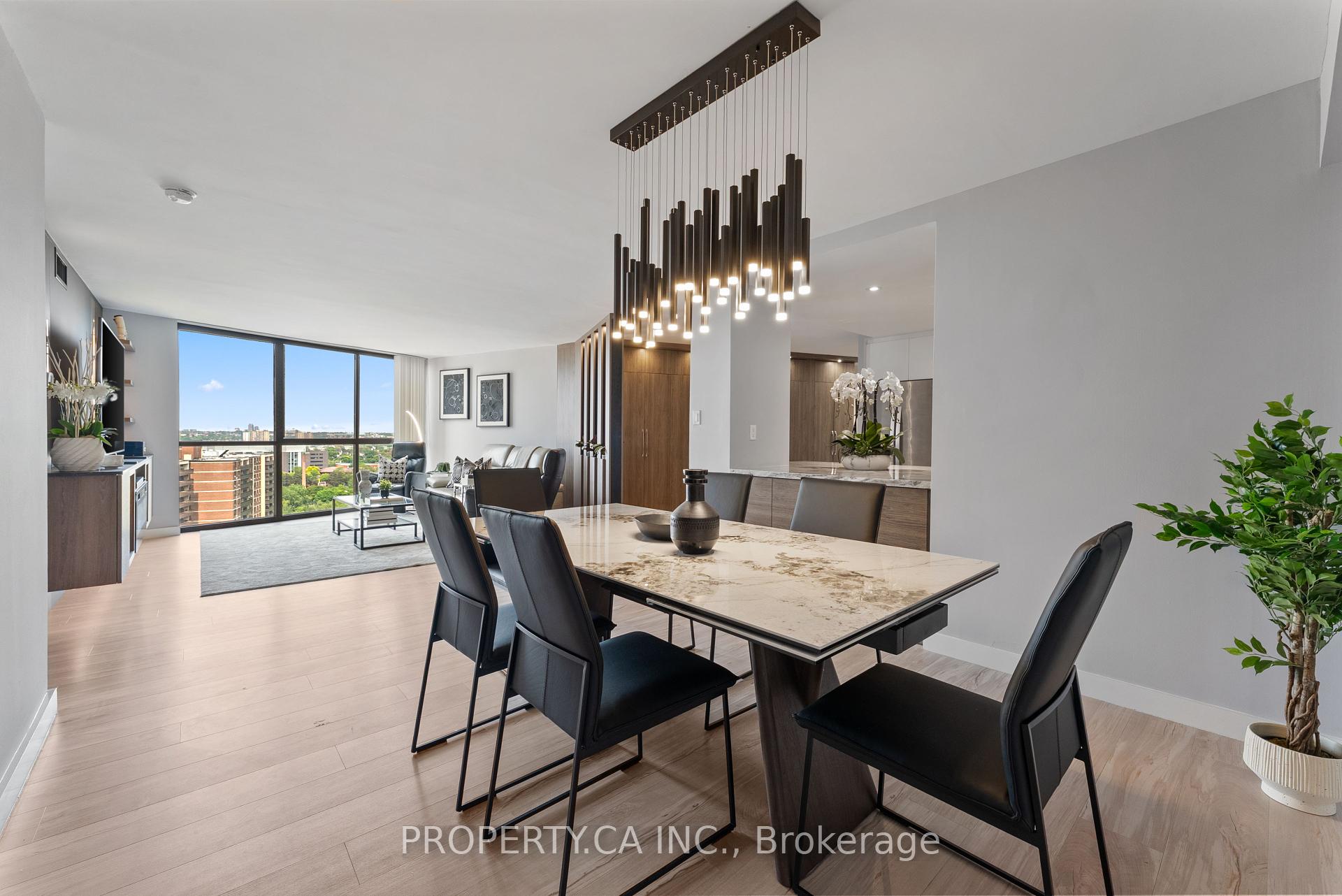 1701 - 40 Richview Road, Toronto, ON M9A 5C1